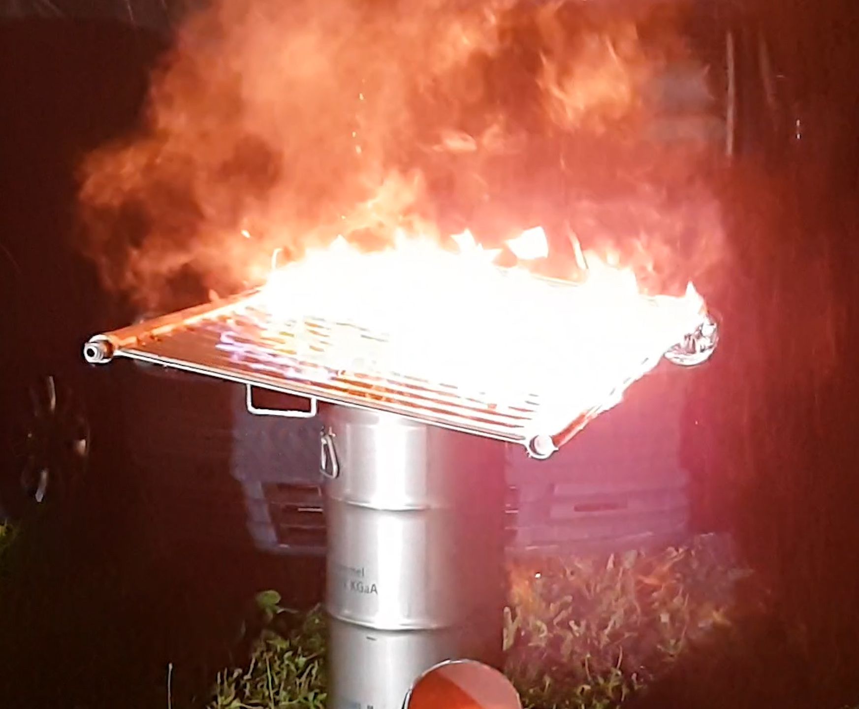 Upcycled Rocket Stove Griddle BBQ + Pizza Oven Attachment : 27 Steps ...