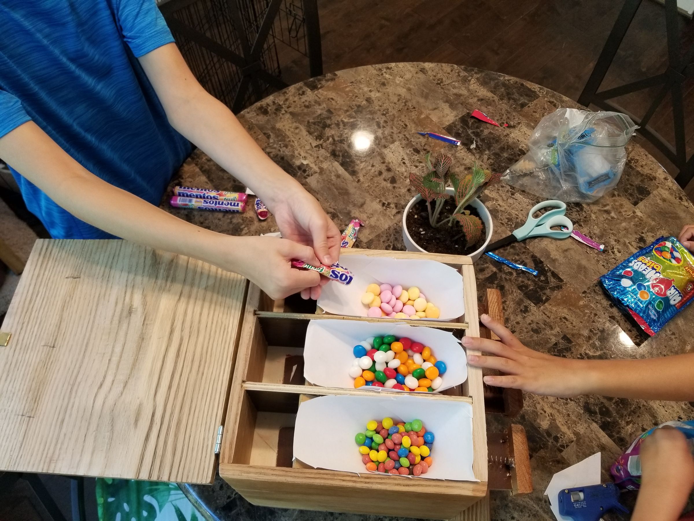 Wooden Candy Machine : 12 Steps (with Pictures) - Instructables