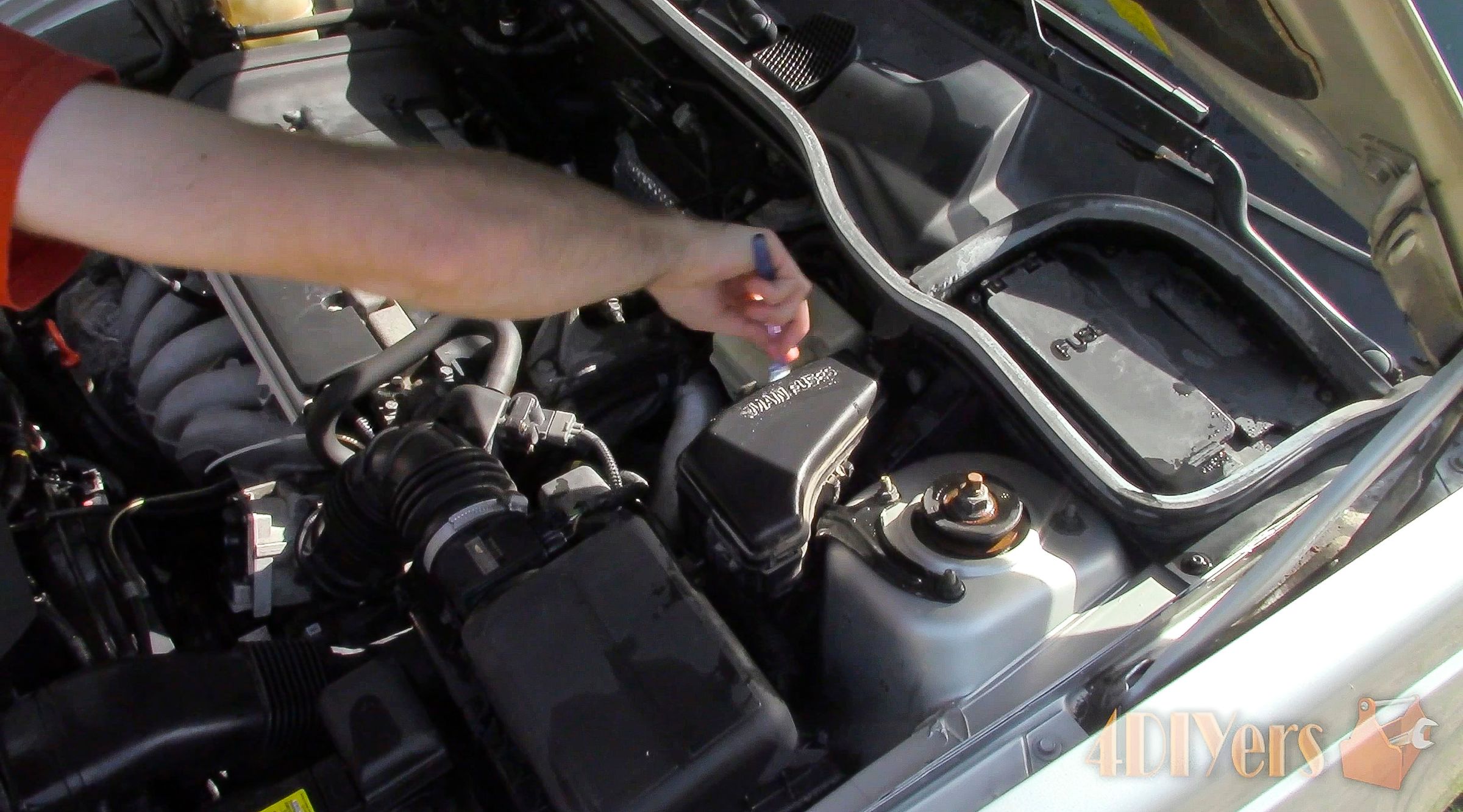 How to Wash an Engine Bay : 6 Steps (with Pictures) - Instructables