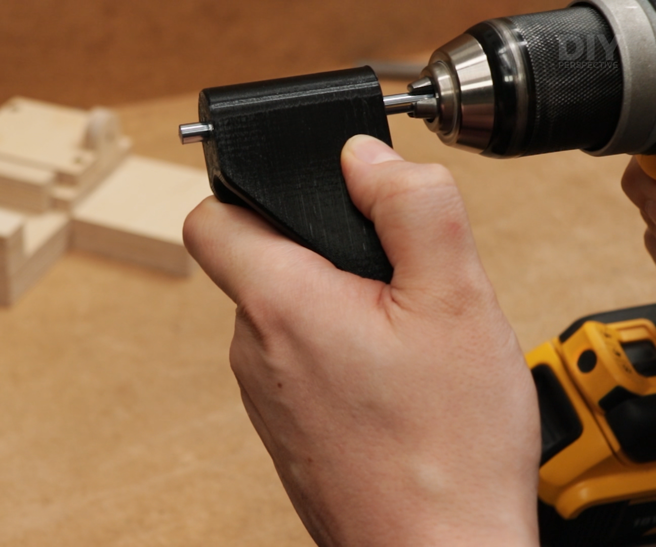 Make PERFECT CUTS With This DIY Dremel Cutting Station : 15 Steps (with ...