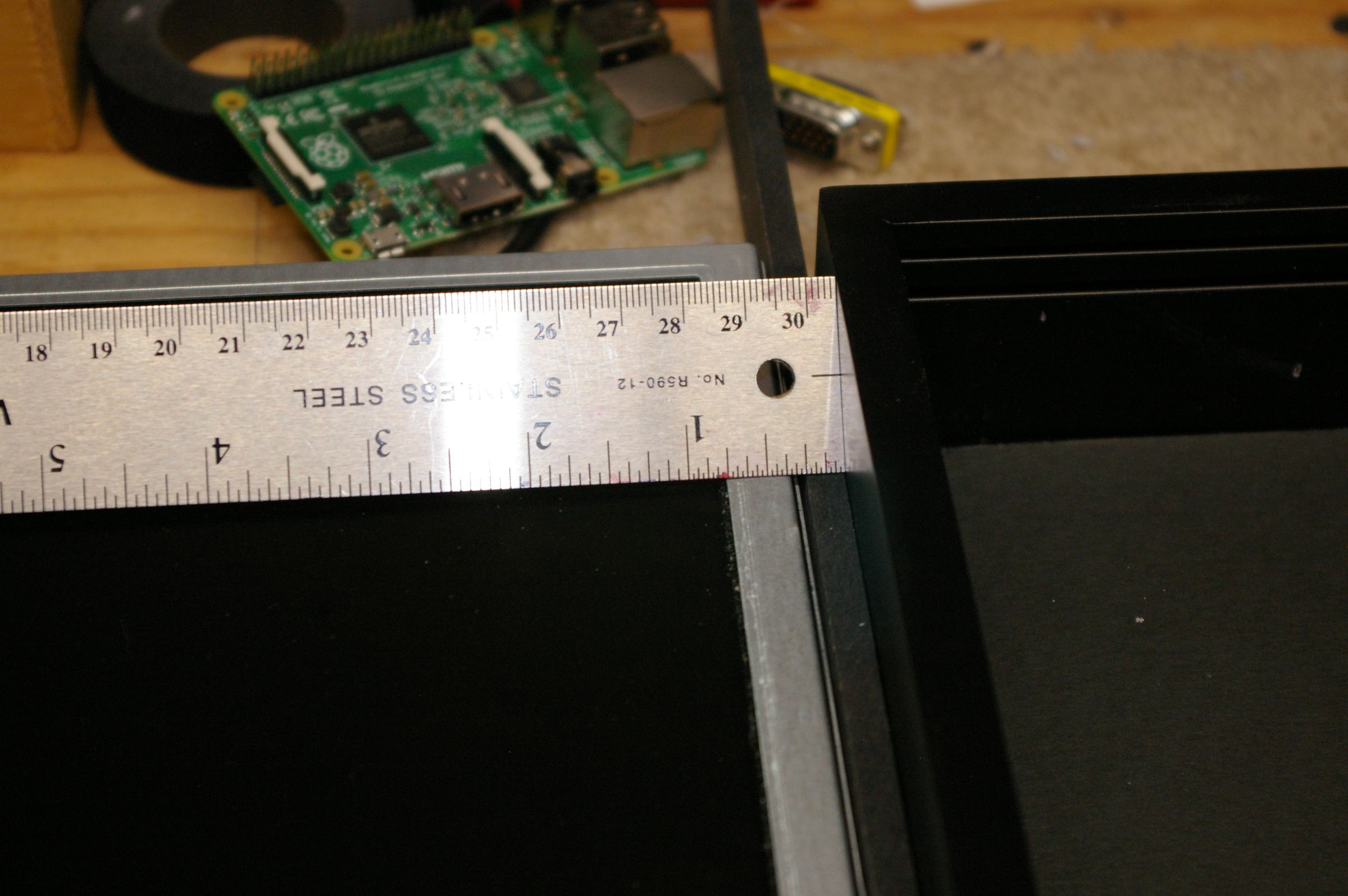 Wireless Raspberry Pi Digital Picture Frame in a Shadow Box : 10 Steps ...