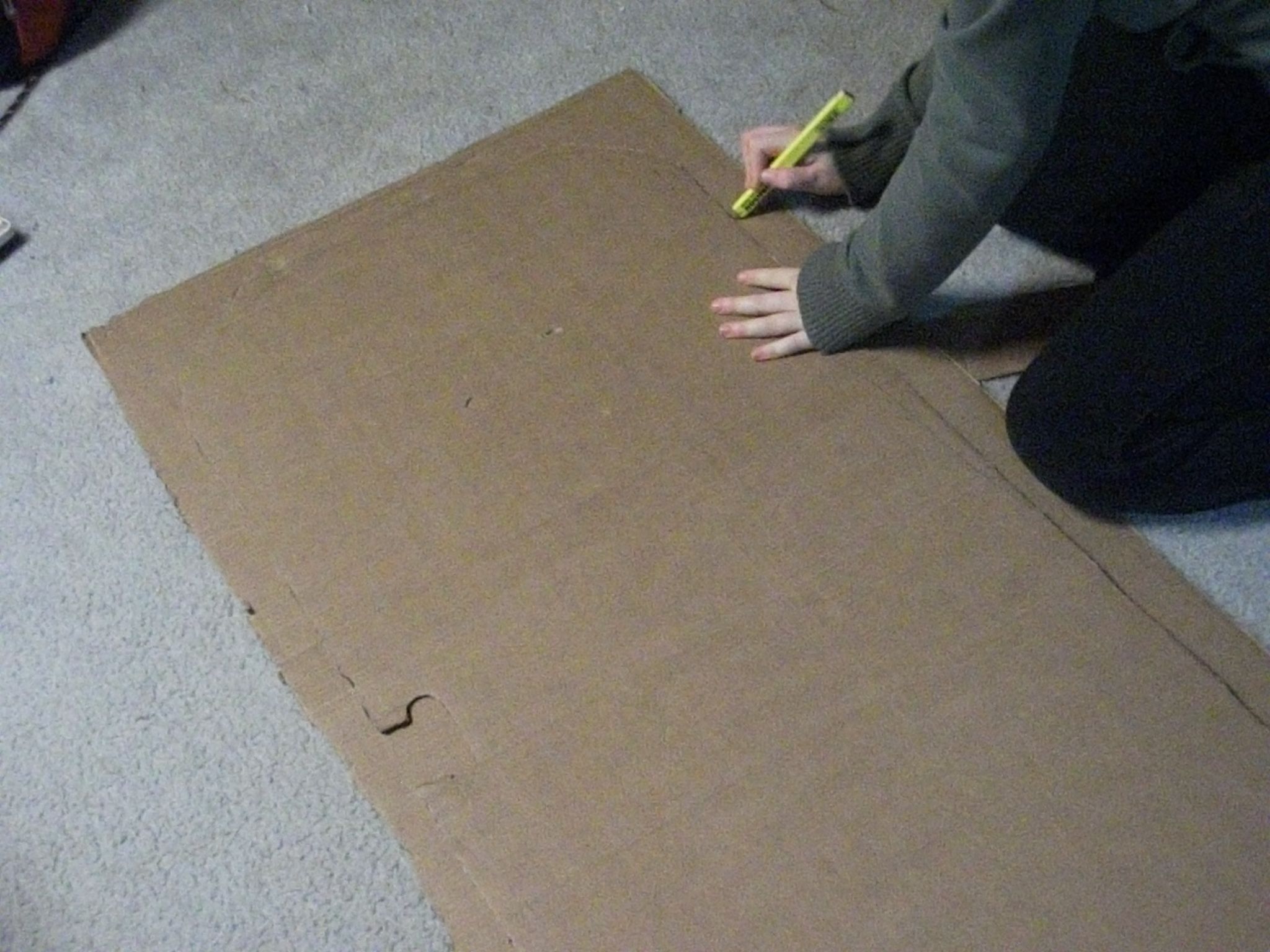 Cardboard Riot Shield : 9 Steps - Instructables