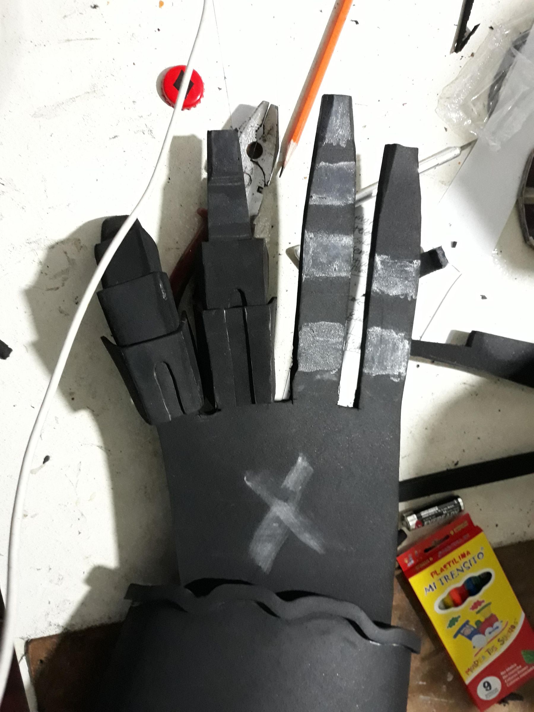 The Infinity Gauntlet. : 30 Steps (with Pictures) - Instructables