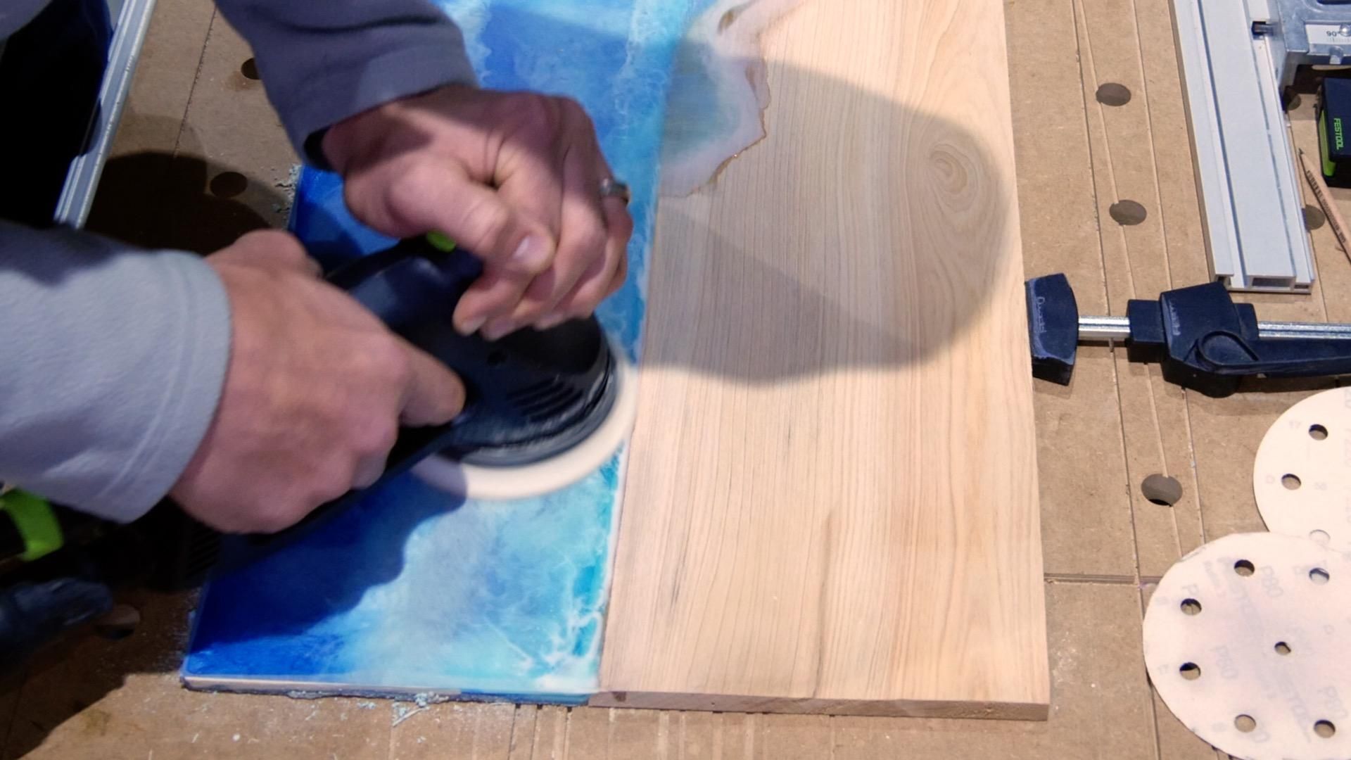 DIY Folding Wall Desk: a Space-Saving Wood and Resin Project : 12 Steps ...