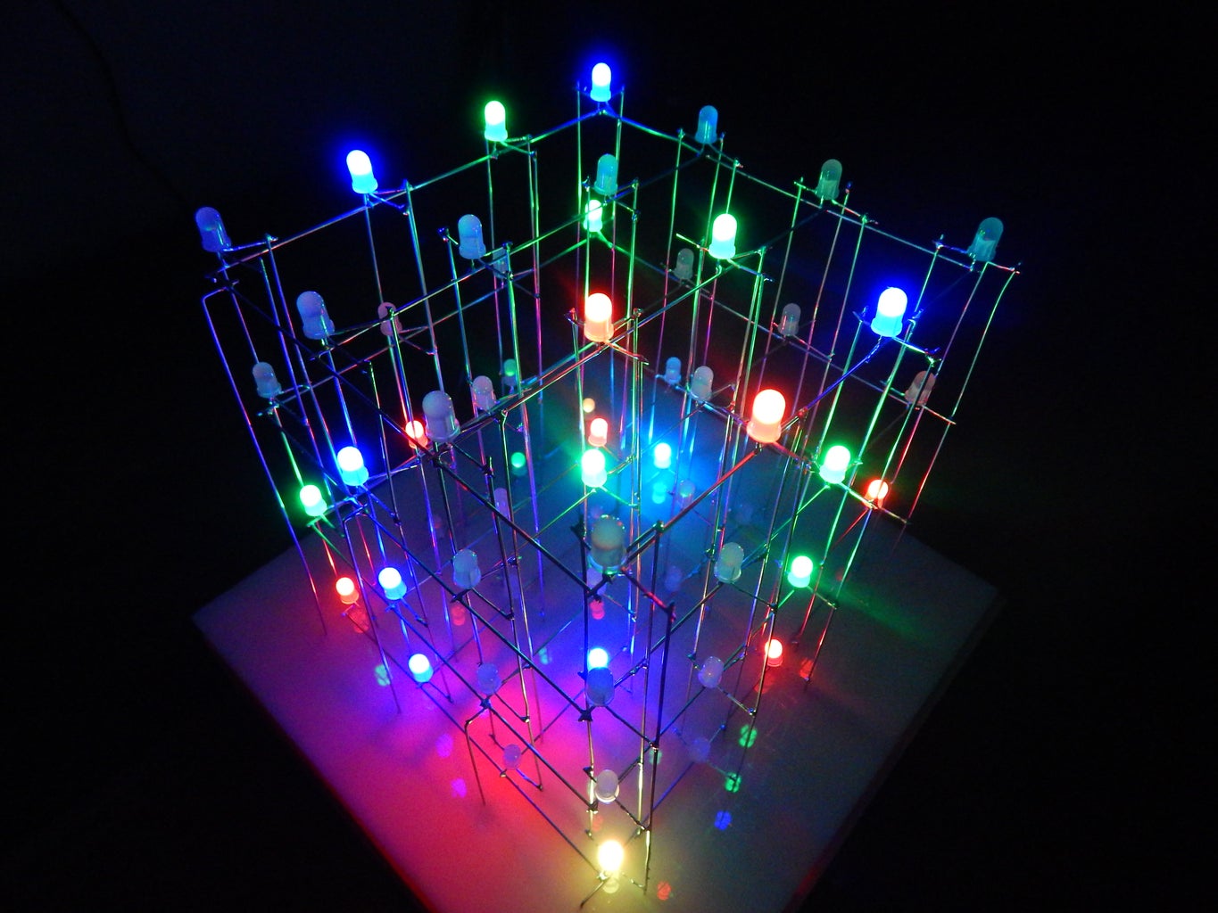 Build Your Own 4x4x4 RGB LED Cube : 9 Steps (with Pictures) - Instructables Build Your Own 4x4x4 RGB LED Cube : 9 Steps (with Pictures) - Instructables