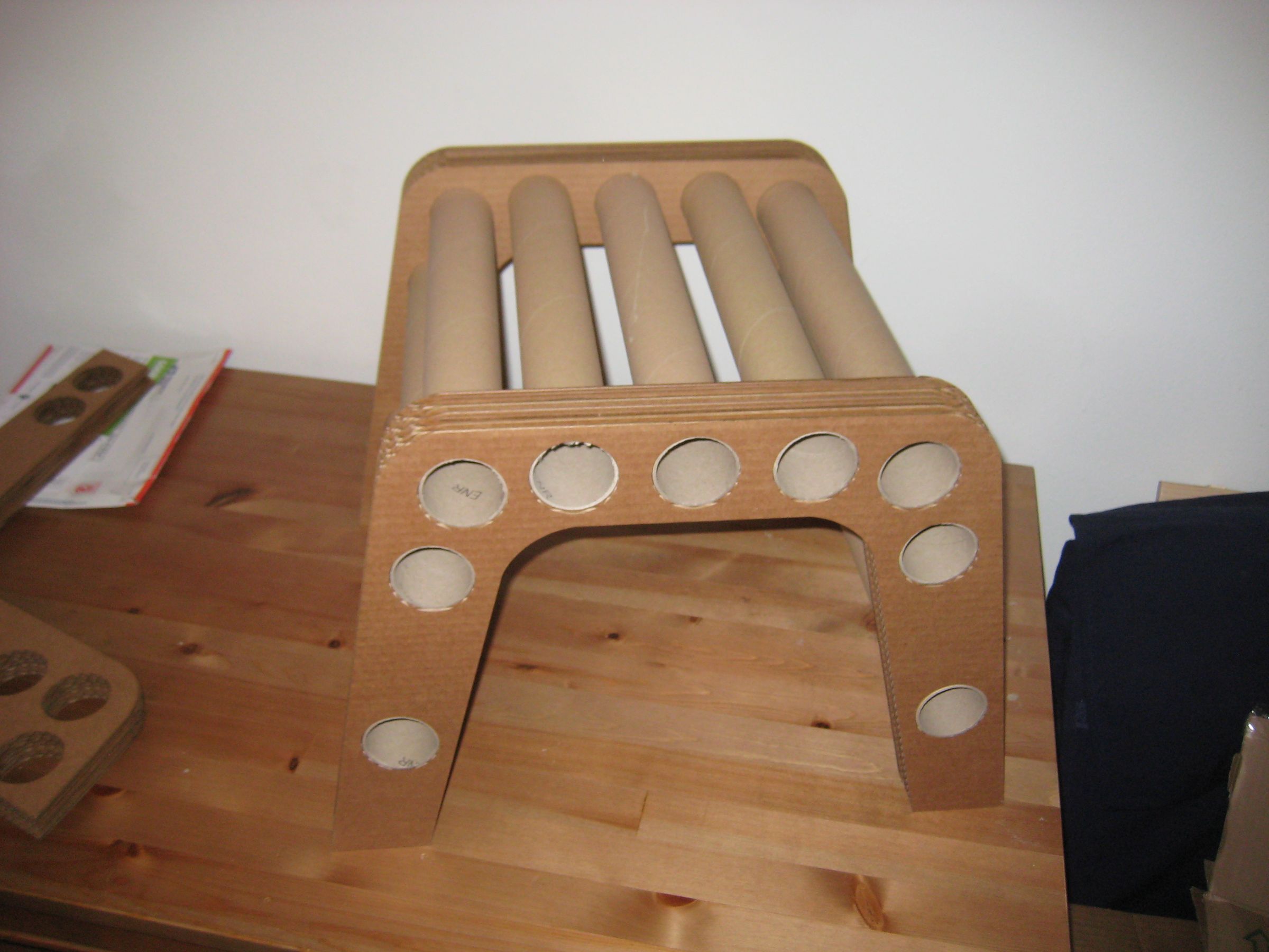 Cardboard Ottoman - Instructables