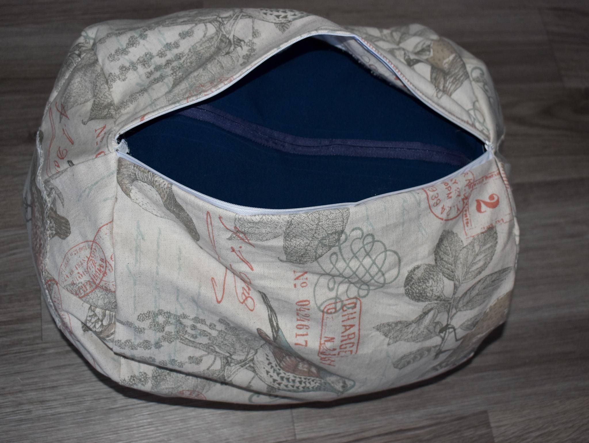 Zippable Pouffe and Cover : 16 Steps (with Pictures) - Instructables