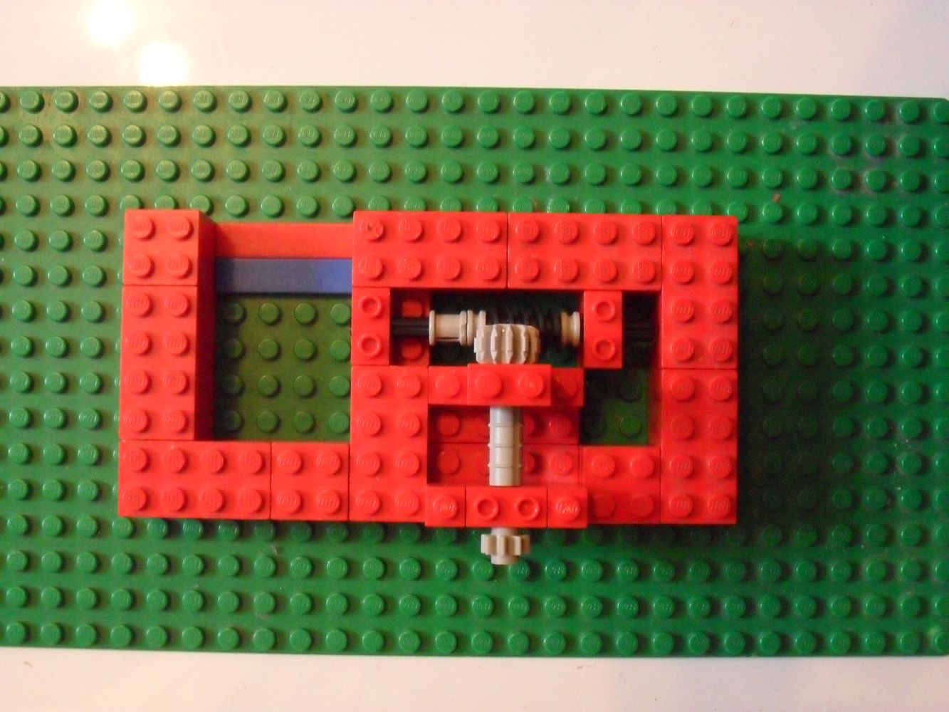 Lego Safe : 4 Steps - Instructables