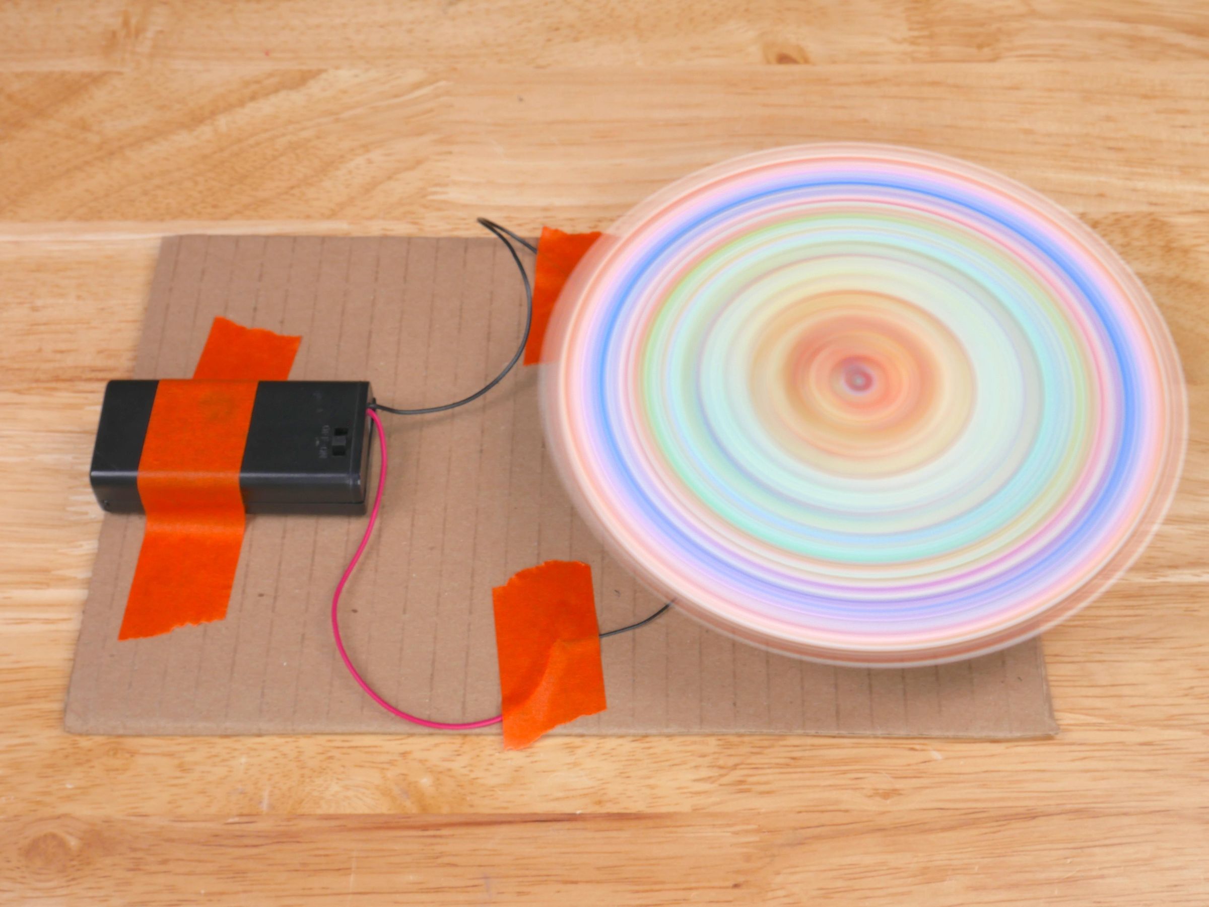 DIY Spin Art Machine - STEM / STEAM Project for Kids : 6 Steps (with ...