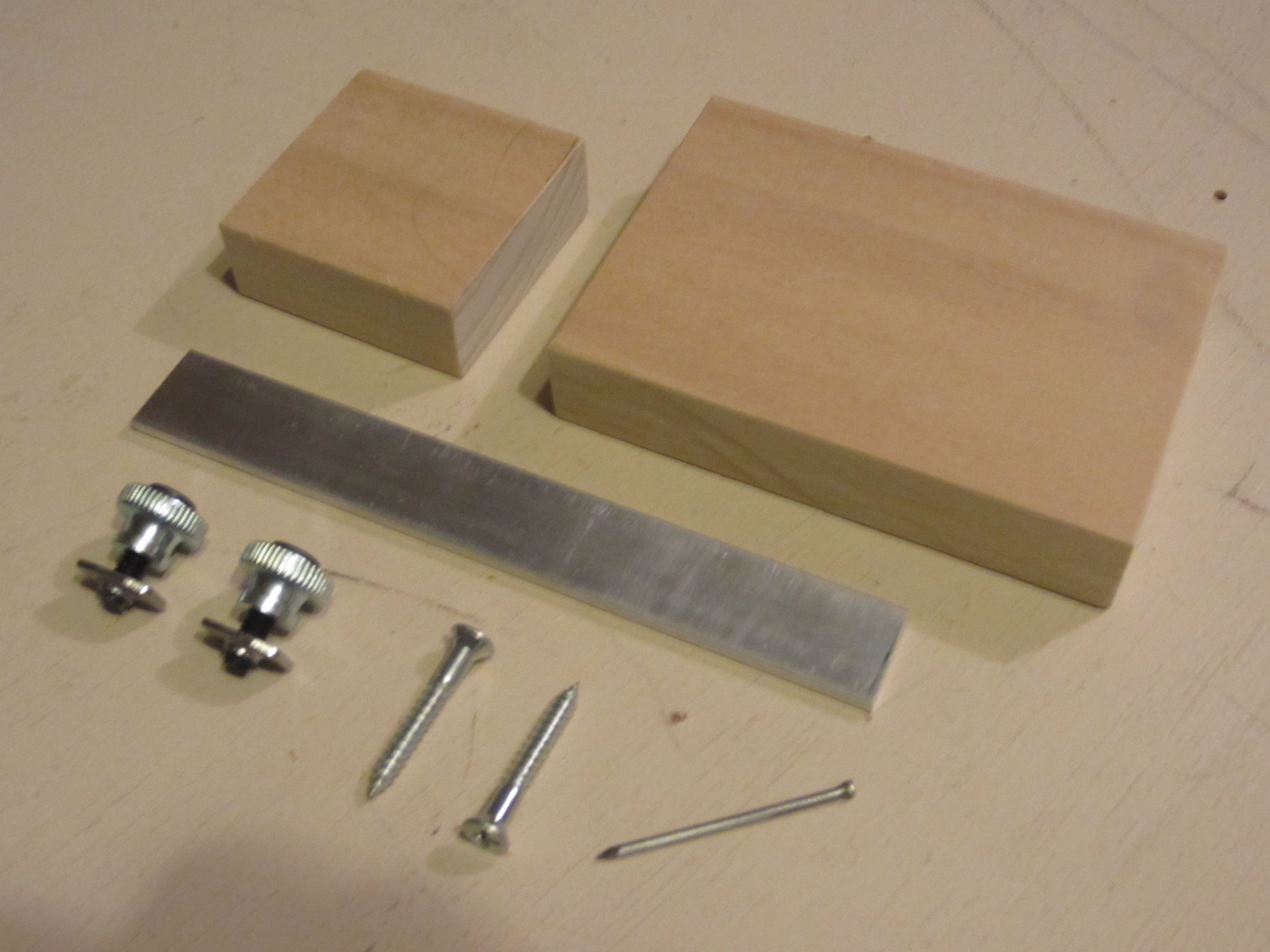 Adjustable Router Guide Template : 11 Steps (with Pictures) - Instructables