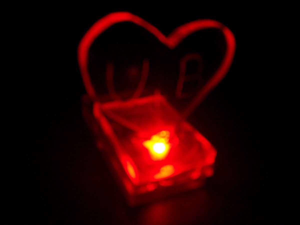 Valentines Gift With Nifty LED Effect : 6 Steps (with Pictures ...