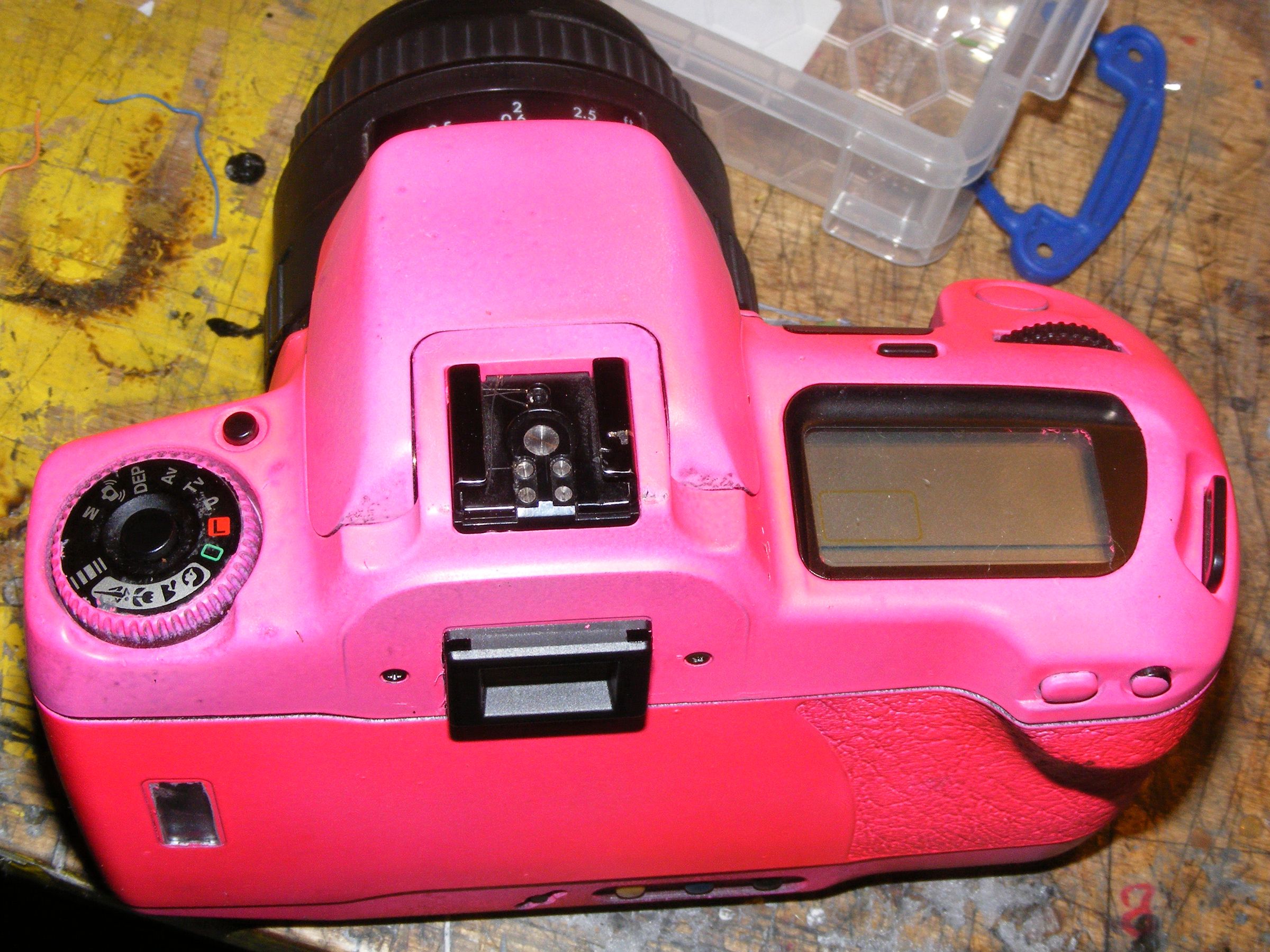 Canon EOS10 Camera in Florescent Pink, 3 Hour Makeover - Instructables