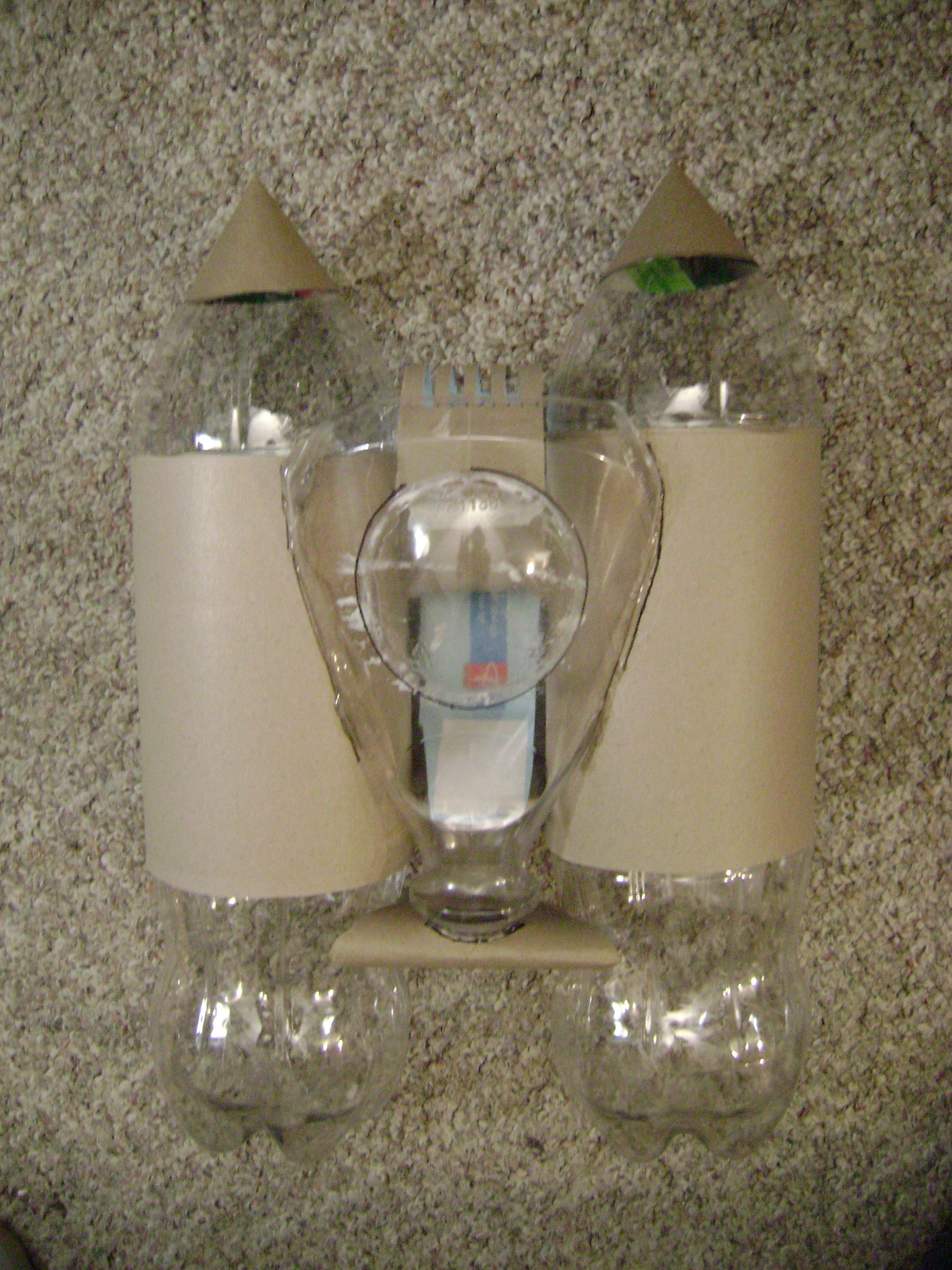 Rocketeer Rocket Pack From Trash : 8 Steps (with Pictures) - Instructables