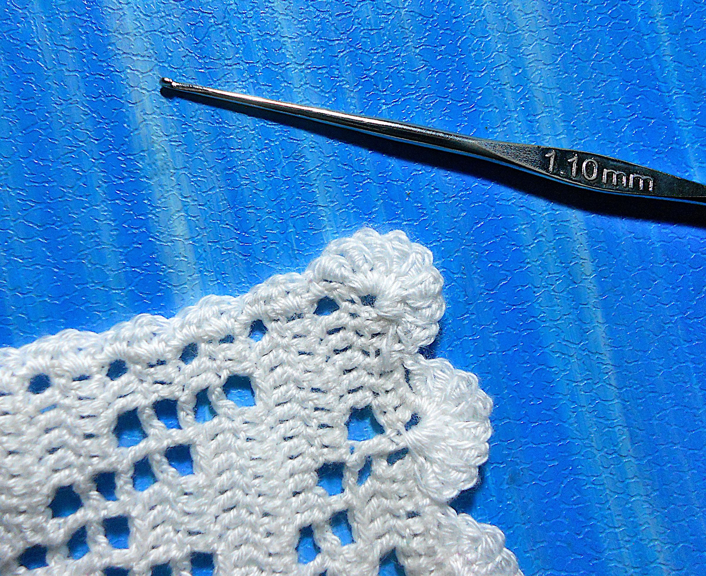 Filet Crochet Bookmark for Kids : 13 Steps (with Pictures) - Instructables