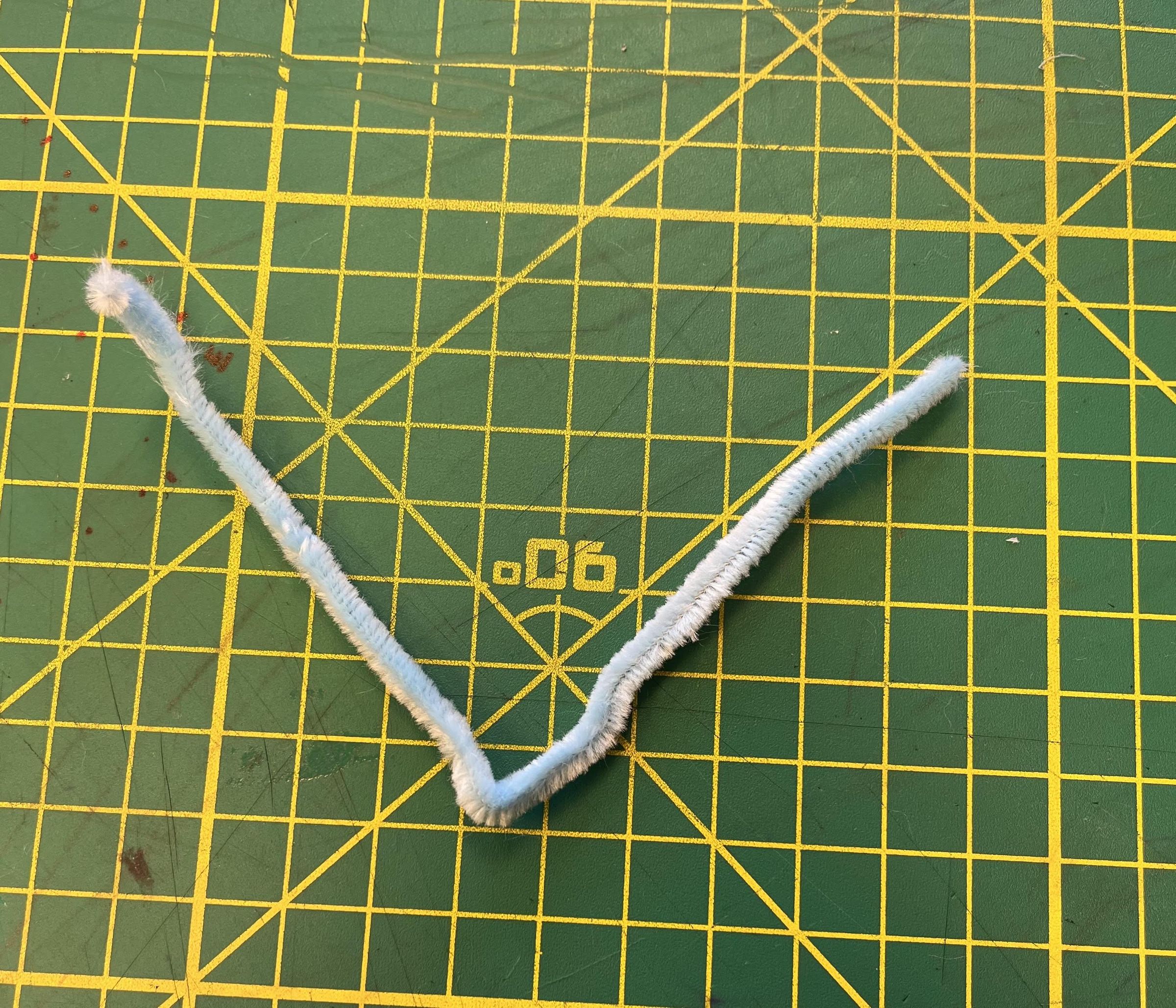 How to Make a Pipe Cleaner Flower : 11 Steps - Instructables