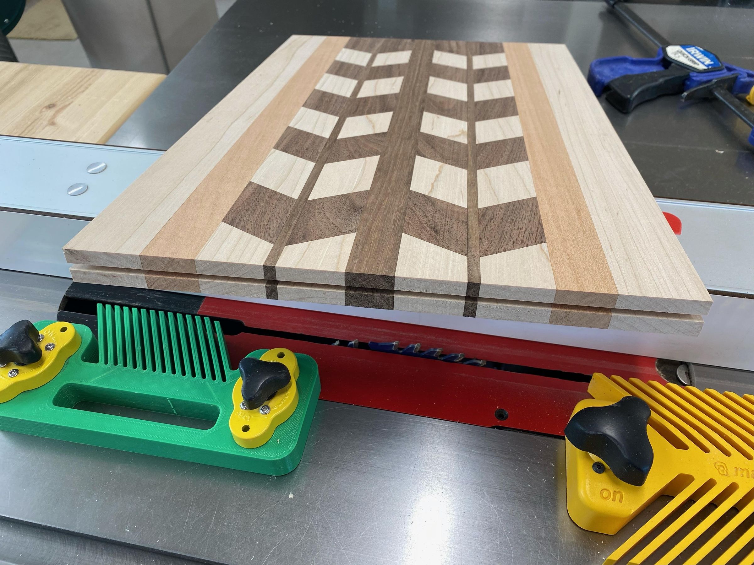 Herringbone(-isch) Cutting Boards : 3 Steps (with Pictures) - Instructables