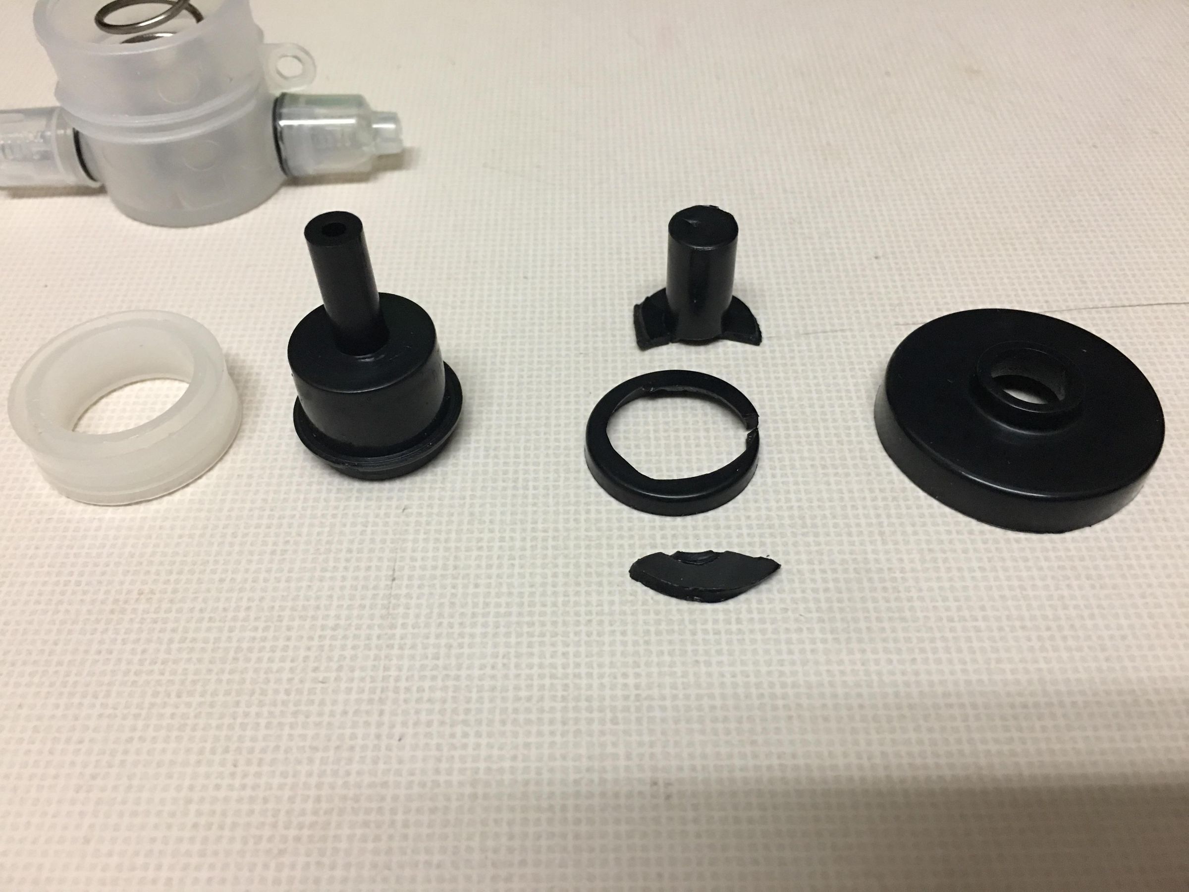 SimpleHuman Wall Mount Soap Pump Dispenser Repair : 14 Steps ...