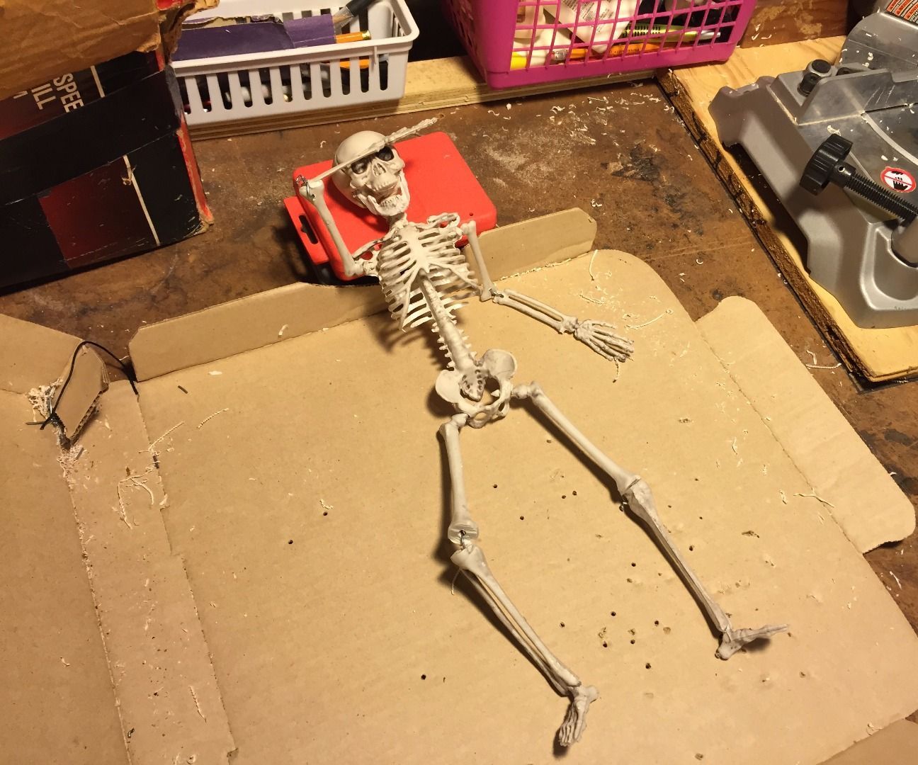 Articulating a Skeleton : 5 Steps (with Pictures) - Instructables