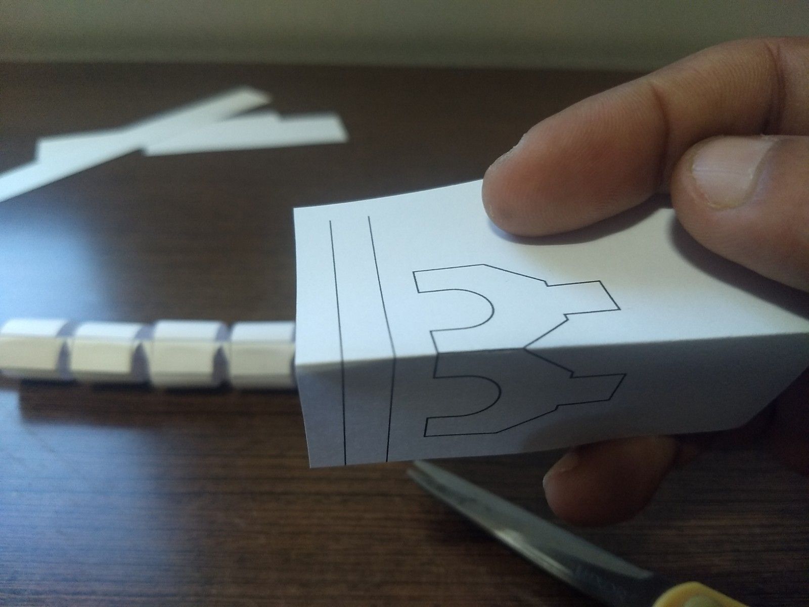 Animatronic Arm for Kids : 9 Steps - Instructables