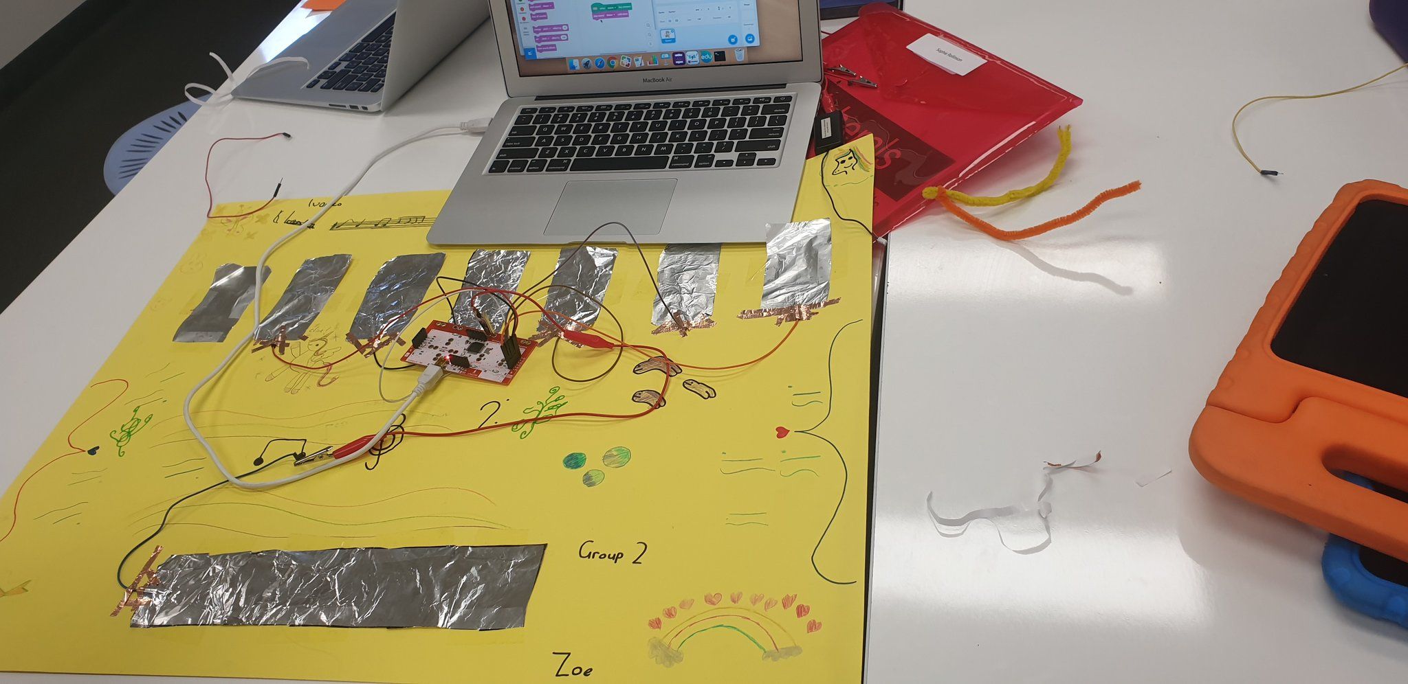 Makey Makey Portable Keyboard for Picture Book Sounds : 6 Steps - Instructables