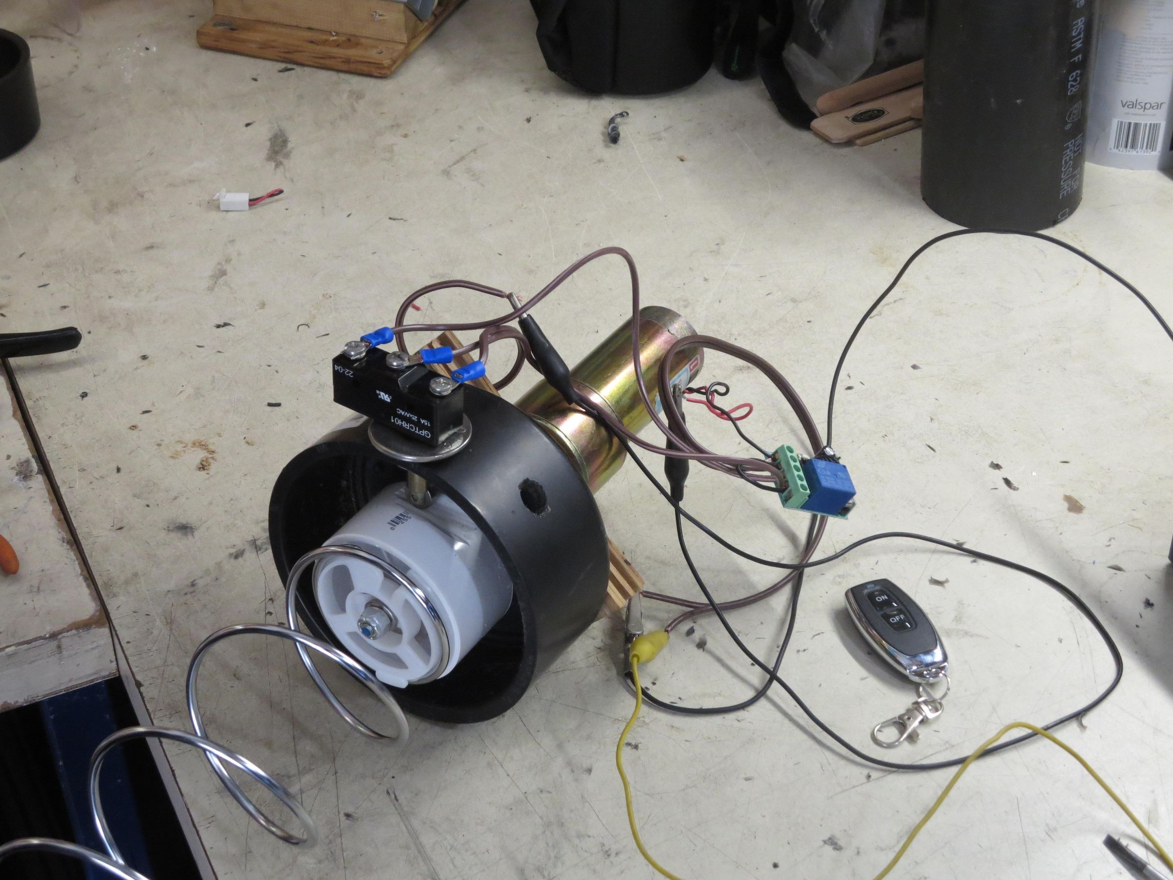 Remote Candy Dispenser : 12 Steps (with Pictures) - Instructables