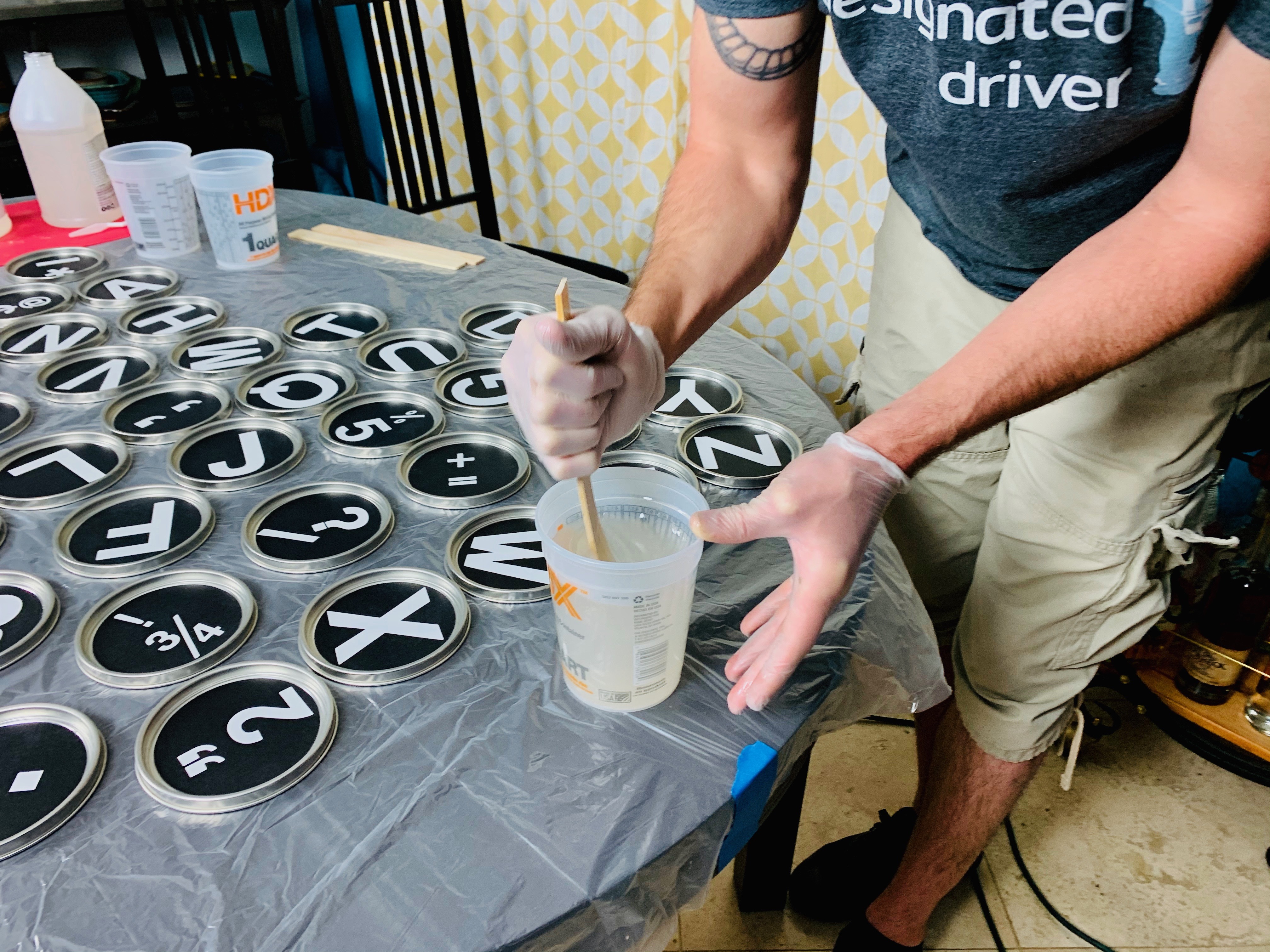 Make a Typewriter Keyboard Wall With Paper + Resin! : 7 Steps (with ...