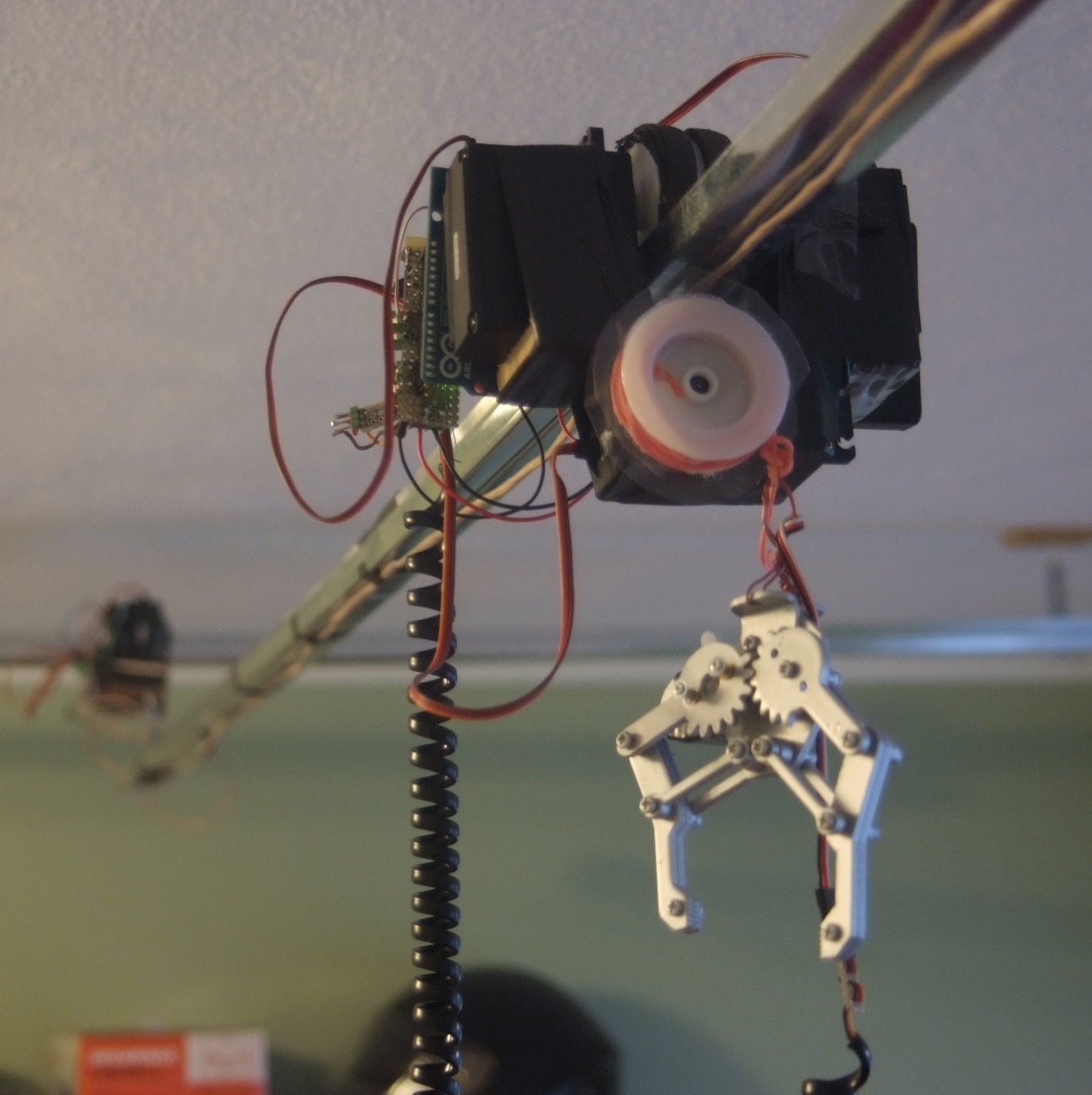 Build a Big Crane Game : 19 Steps (with Pictures) - Instructables