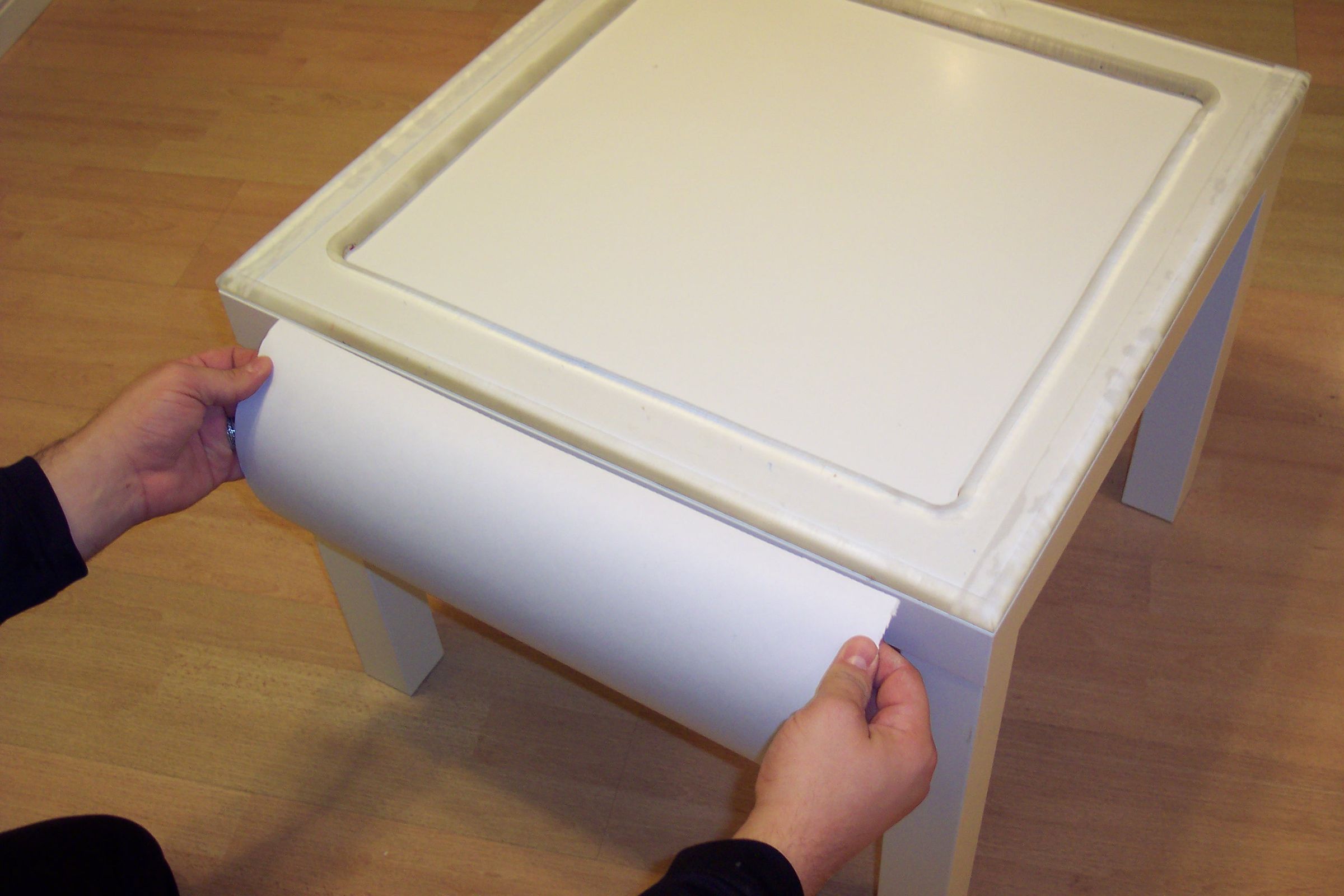 How to Make a Functional Children's Coloring Table : 8 Steps (with ...