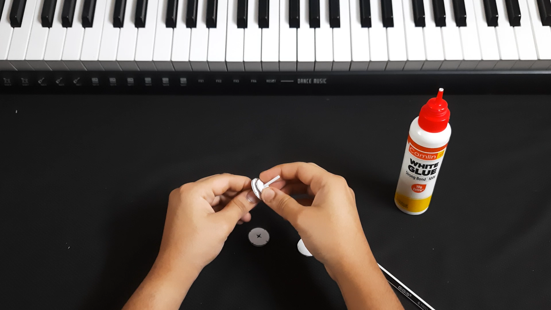 "DIY String Toy Tutorial: How to Make Your Own Fun and Easy String Toys ...