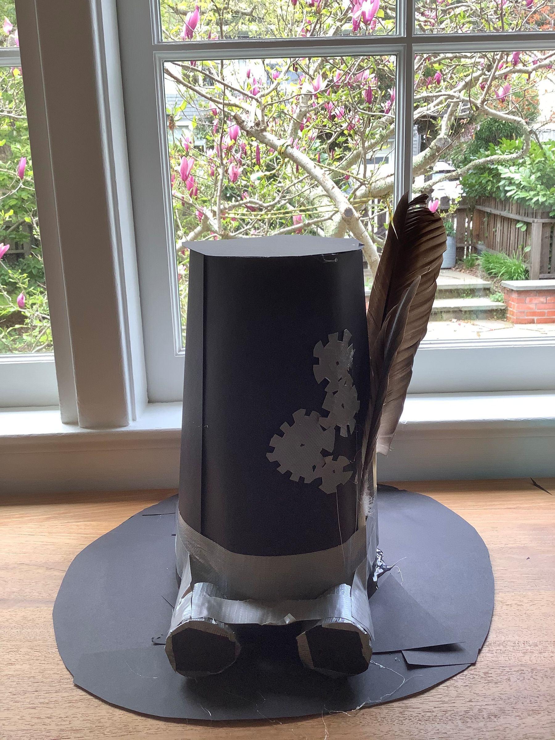 Cardboard Steampunk Top Hat in 10 Steps! : 10 Steps - Instructables