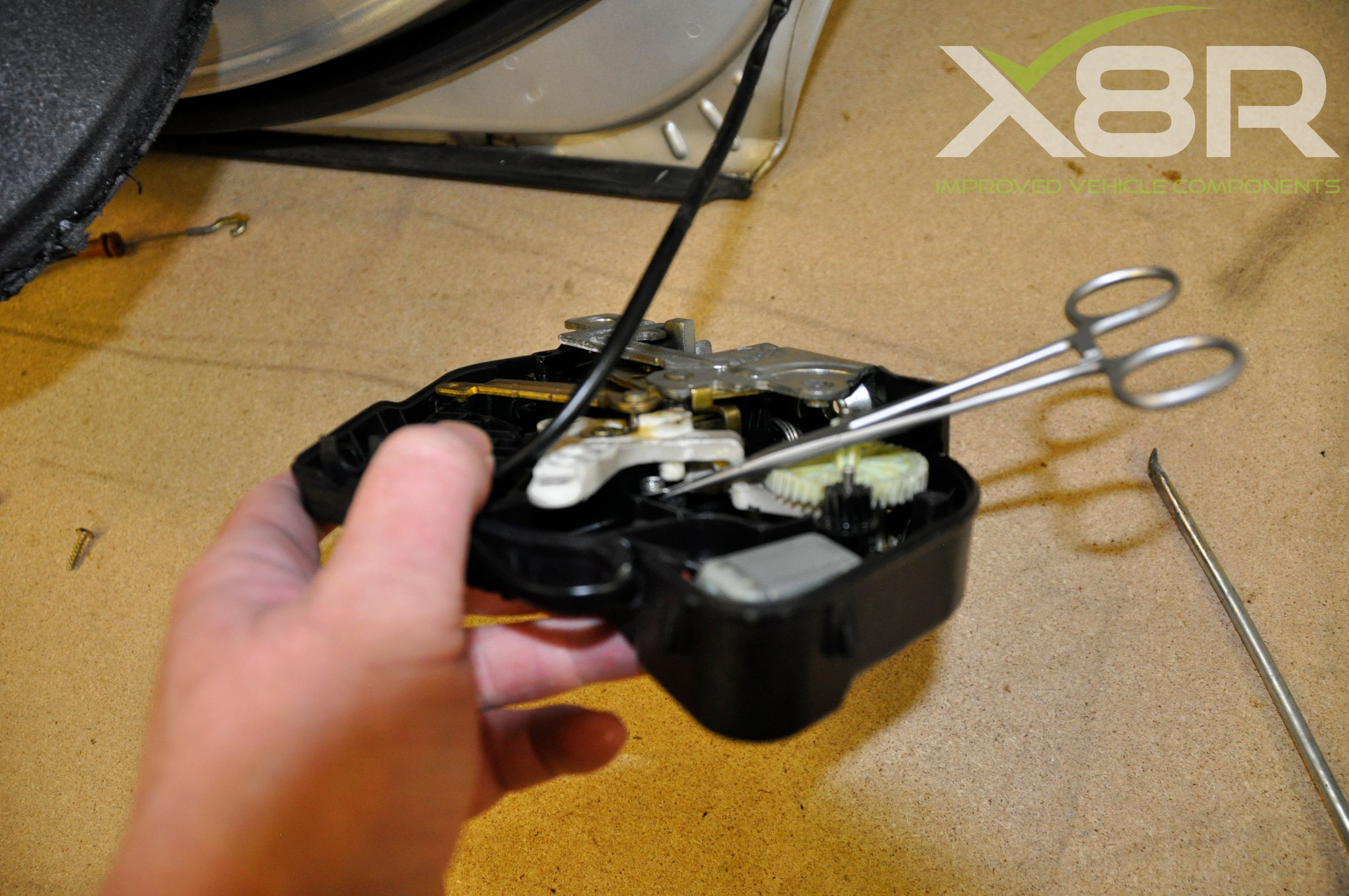 Mercedes C E CLK W203 W211 W209 Class Door Lock Actuator Spring Lock ...