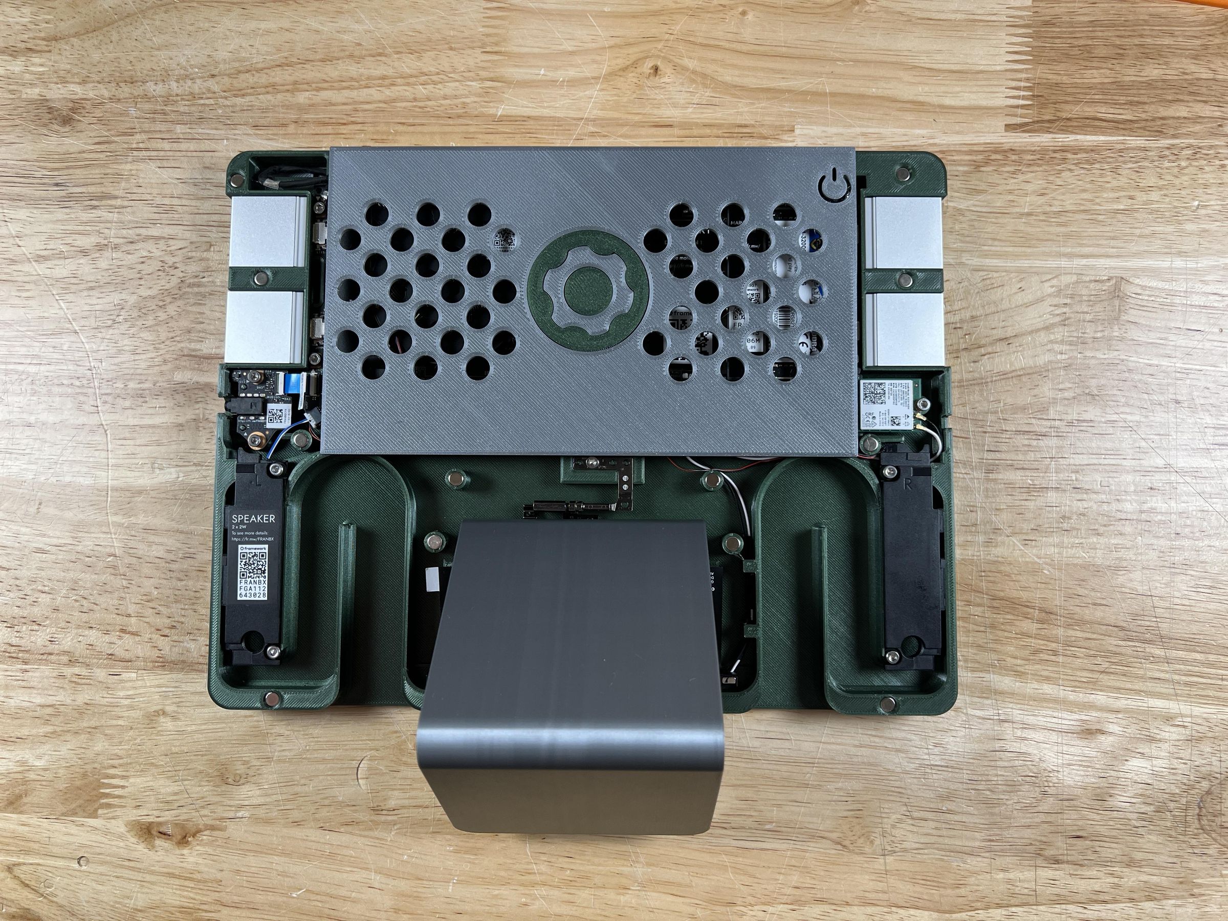 Framework AIO Assembly : 11 Steps (with Pictures) - Instructables