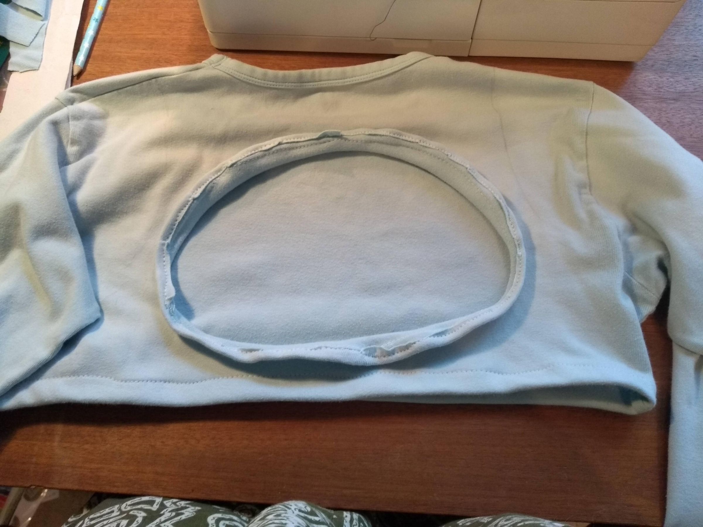 D4E1 Adult Scratch Sleeves : 3 Steps - Instructables