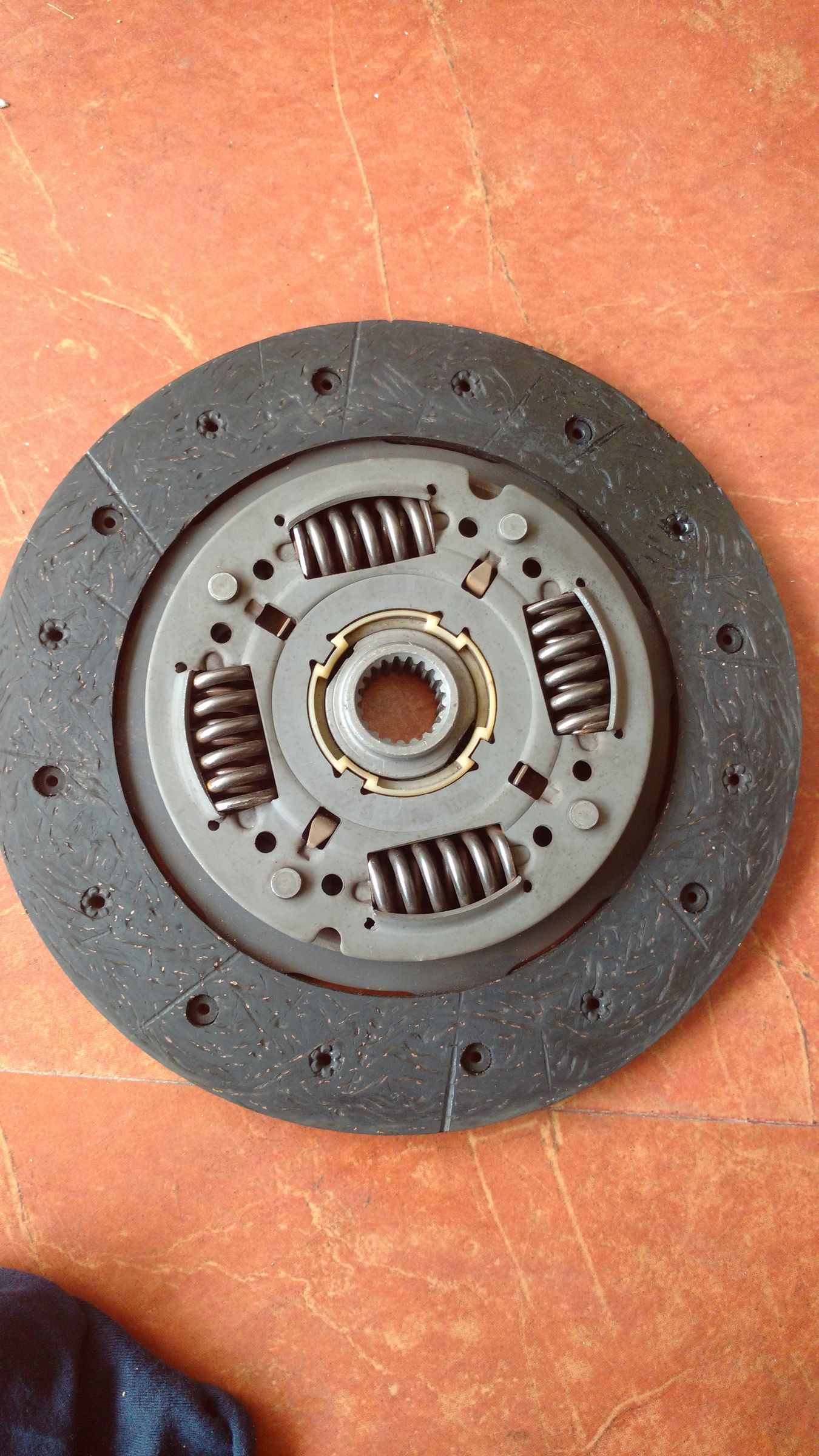 Clutch Plate Clock : 6 Steps (with Pictures) - Instructables