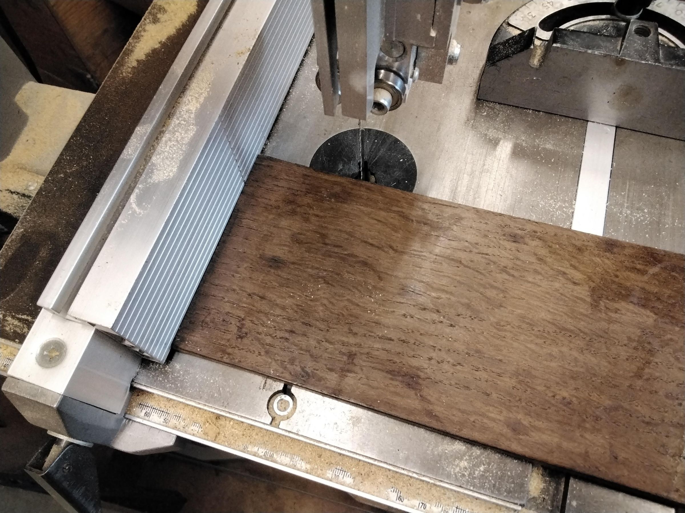 Tidy USB Charging Station : 5 Steps (with Pictures) - Instructables