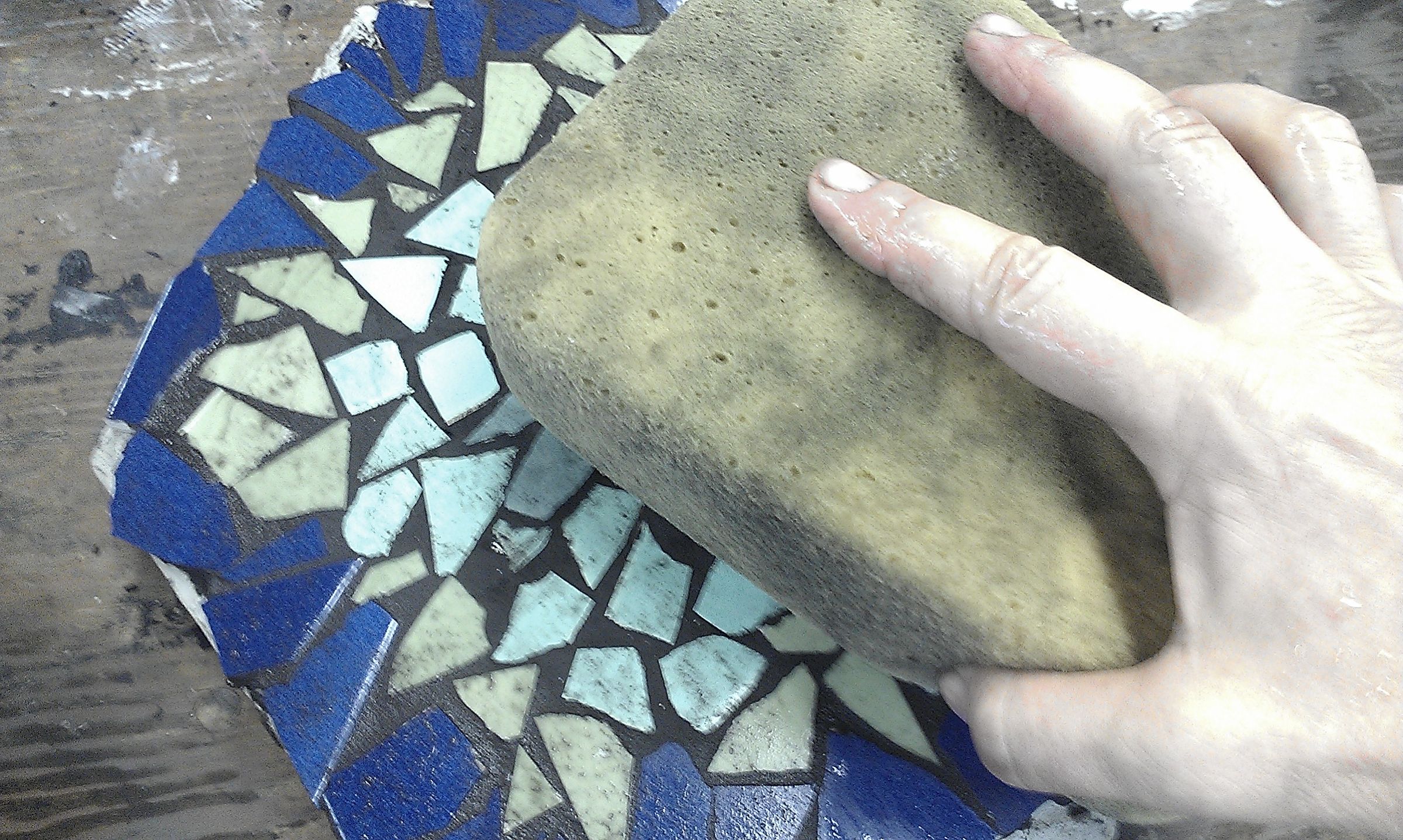 Recycle Ceramics Into Awesome Mosaic Stepping Stones : 15 Steps ...