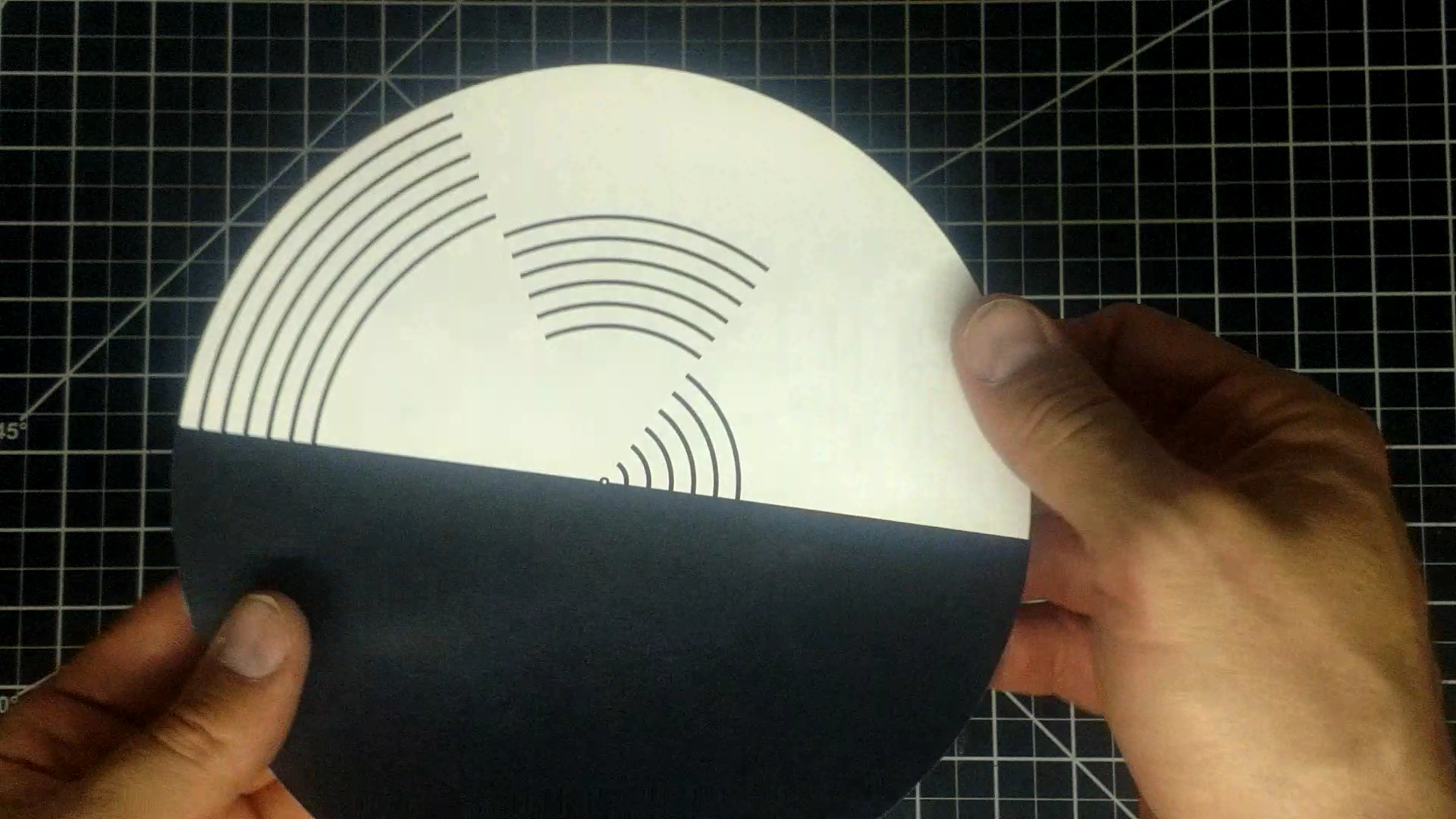 Benham's Disk (See Color With Black and White?) : 4 Steps - Instructables