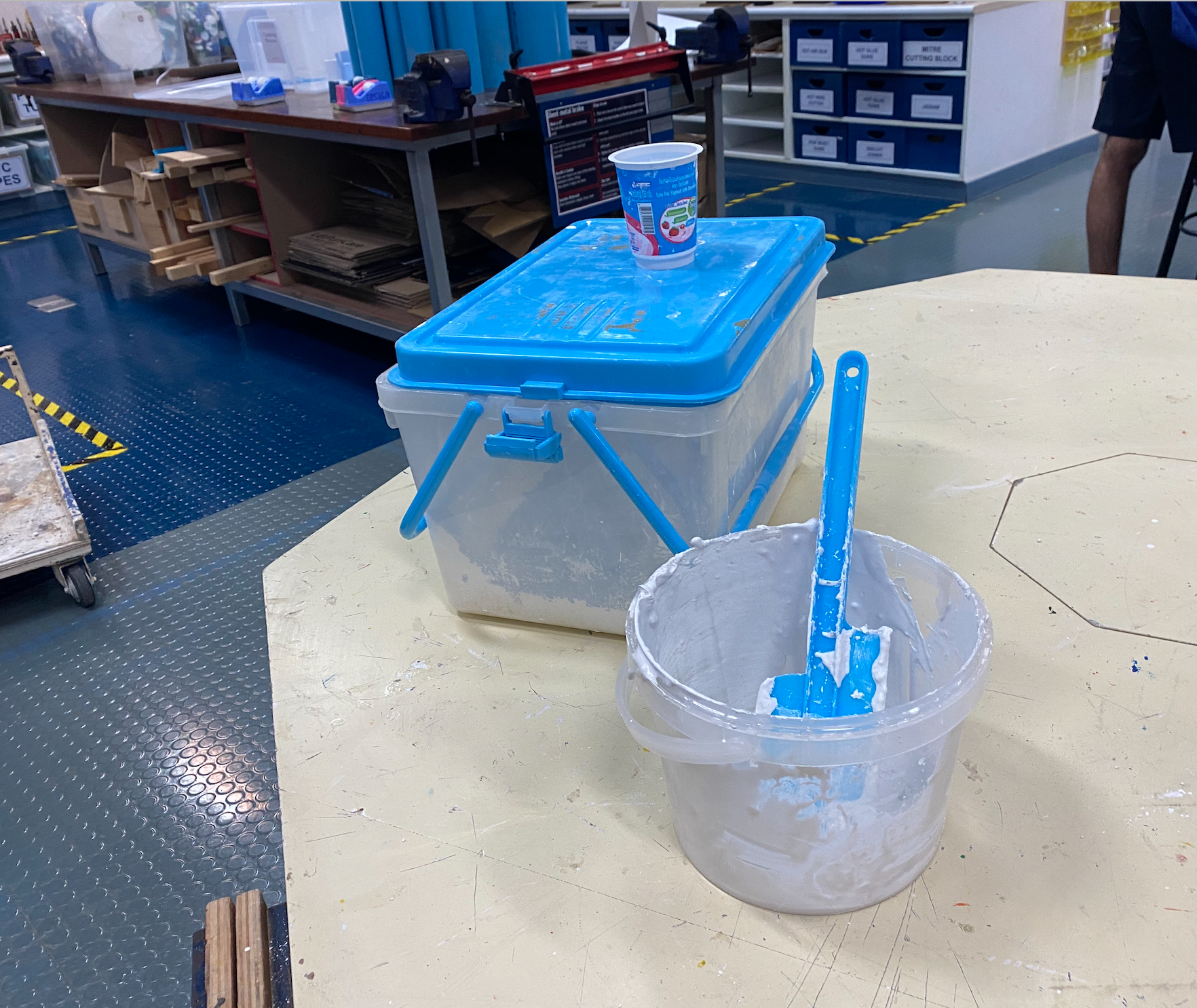 Toby Casting Plaster : 5 Steps - Instructables