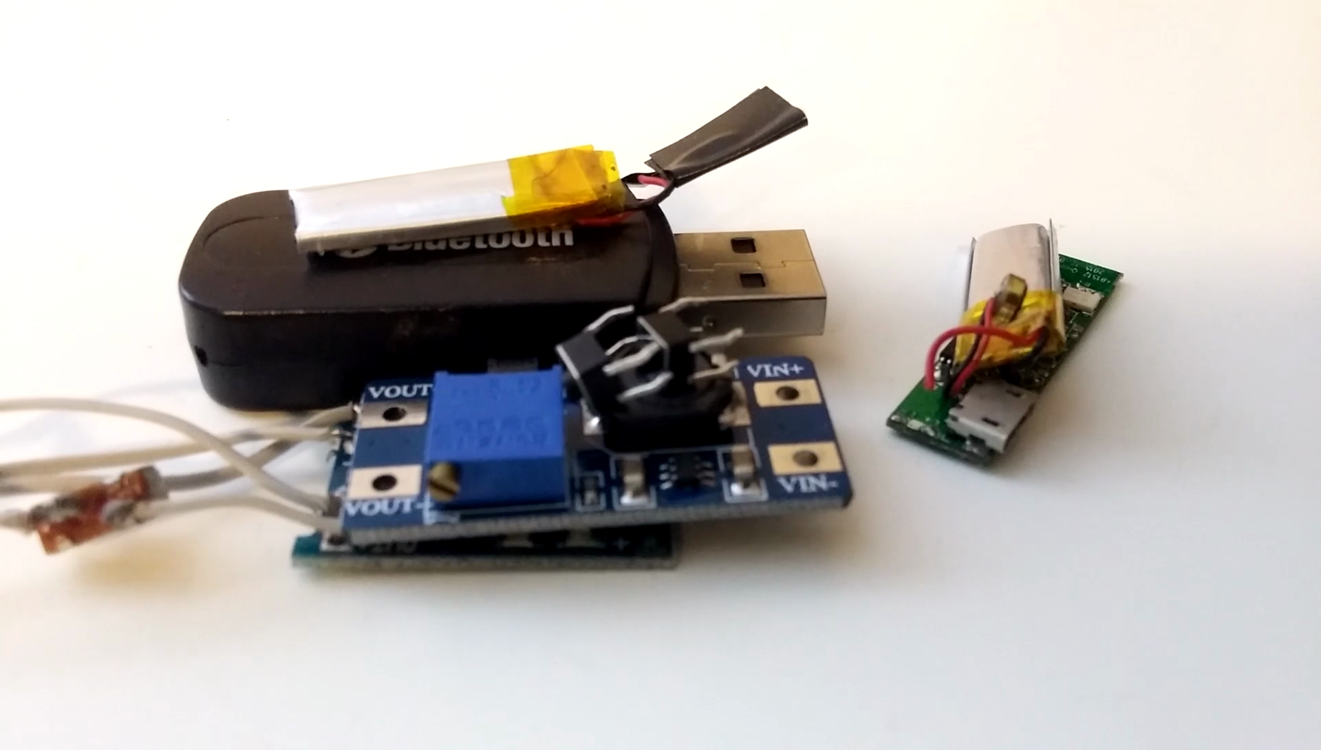 DIY Bluetooth Adapter for ANY Headphones : 11 Steps (with Pictures ...