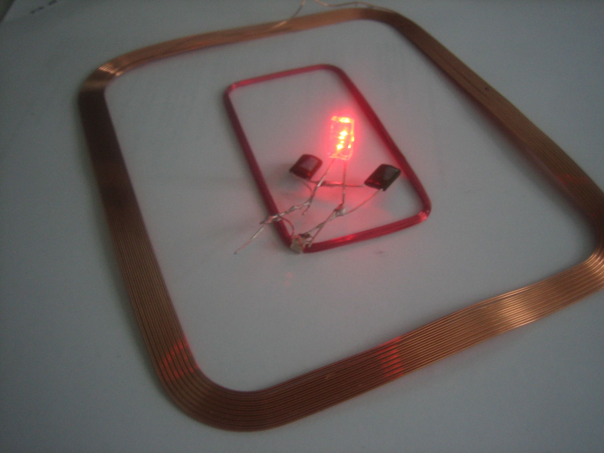 Wireless Power : 9 Steps (with Pictures) - Instructables
