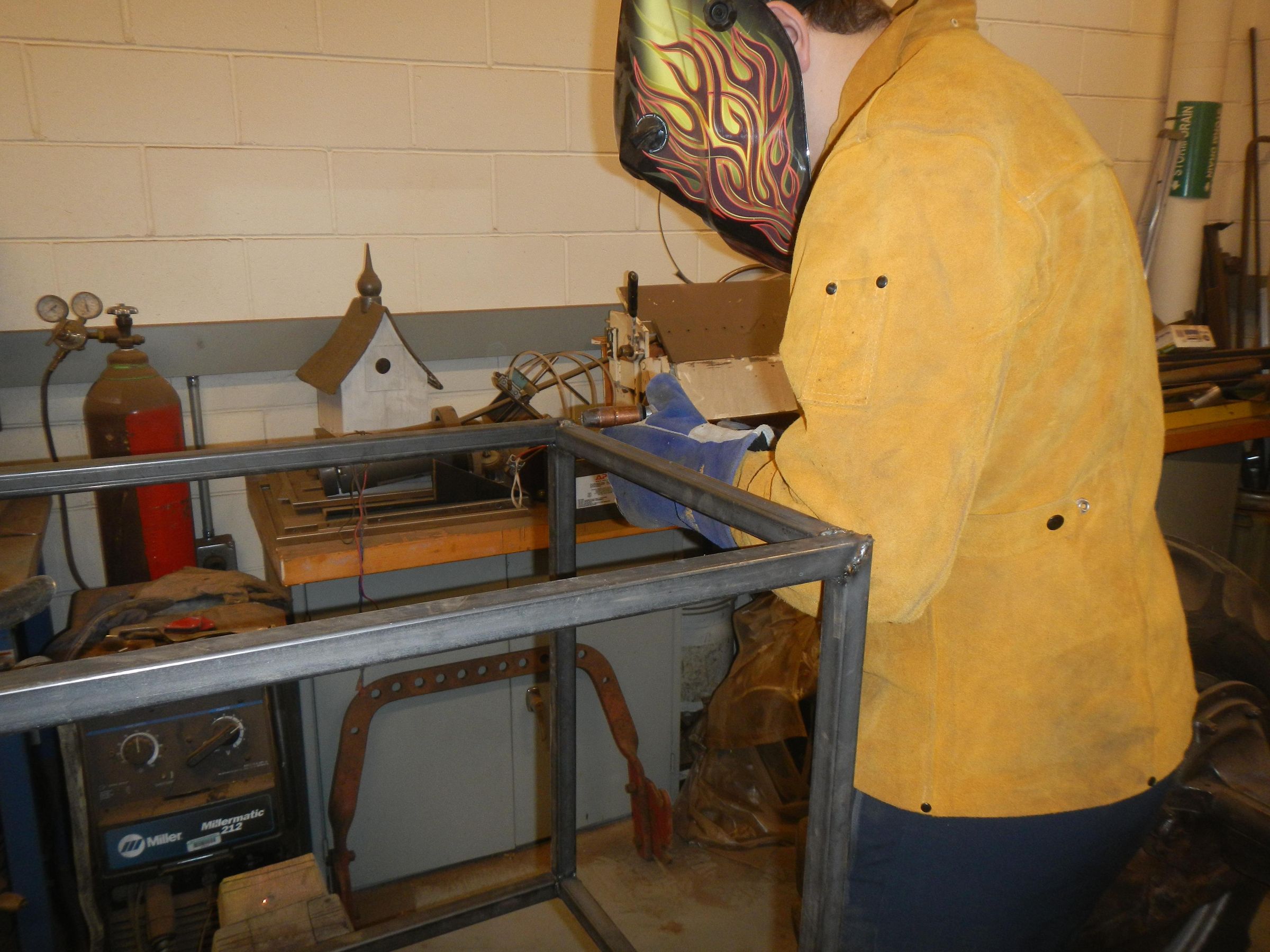 Cool Table With a Unique Steel Design : 14 Steps (with Pictures ...