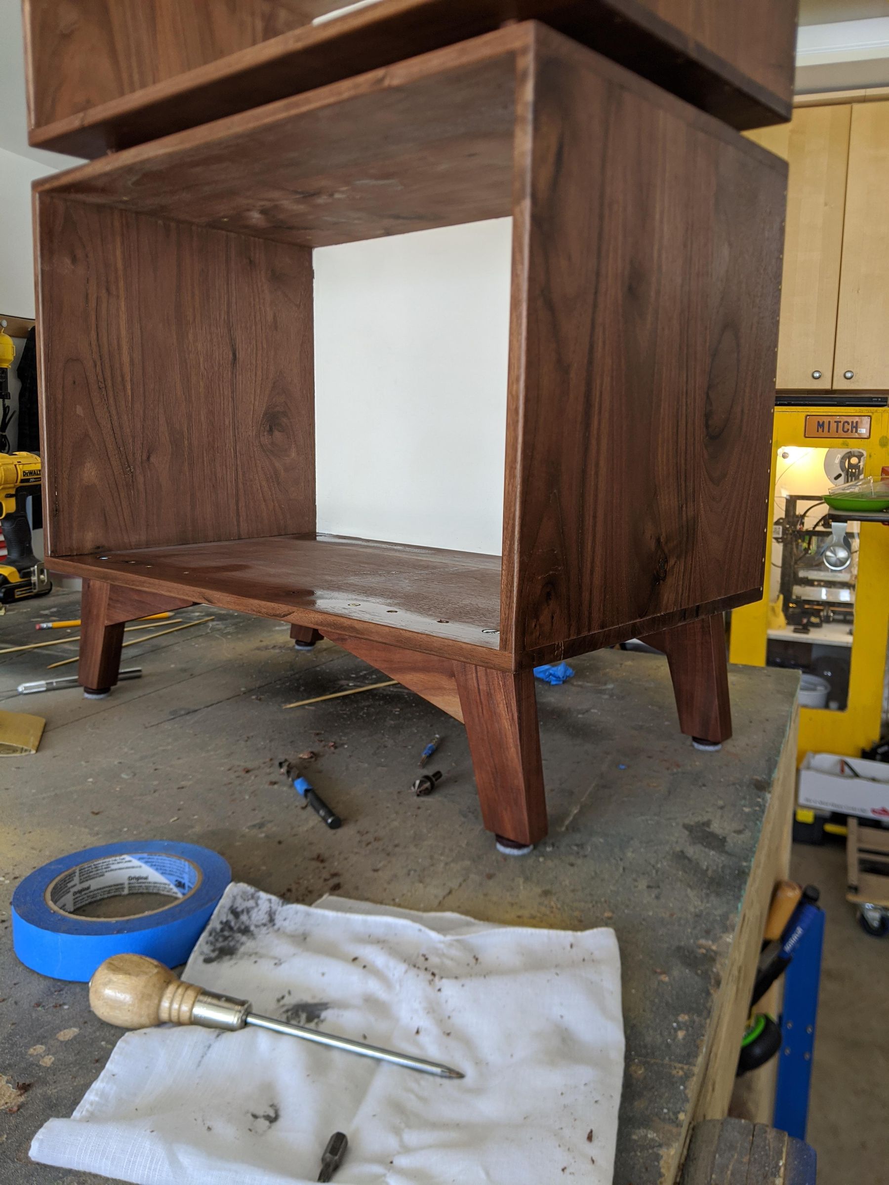 Walnut Record Player Cabinet : 14 Steps (with Pictures) - Instructables