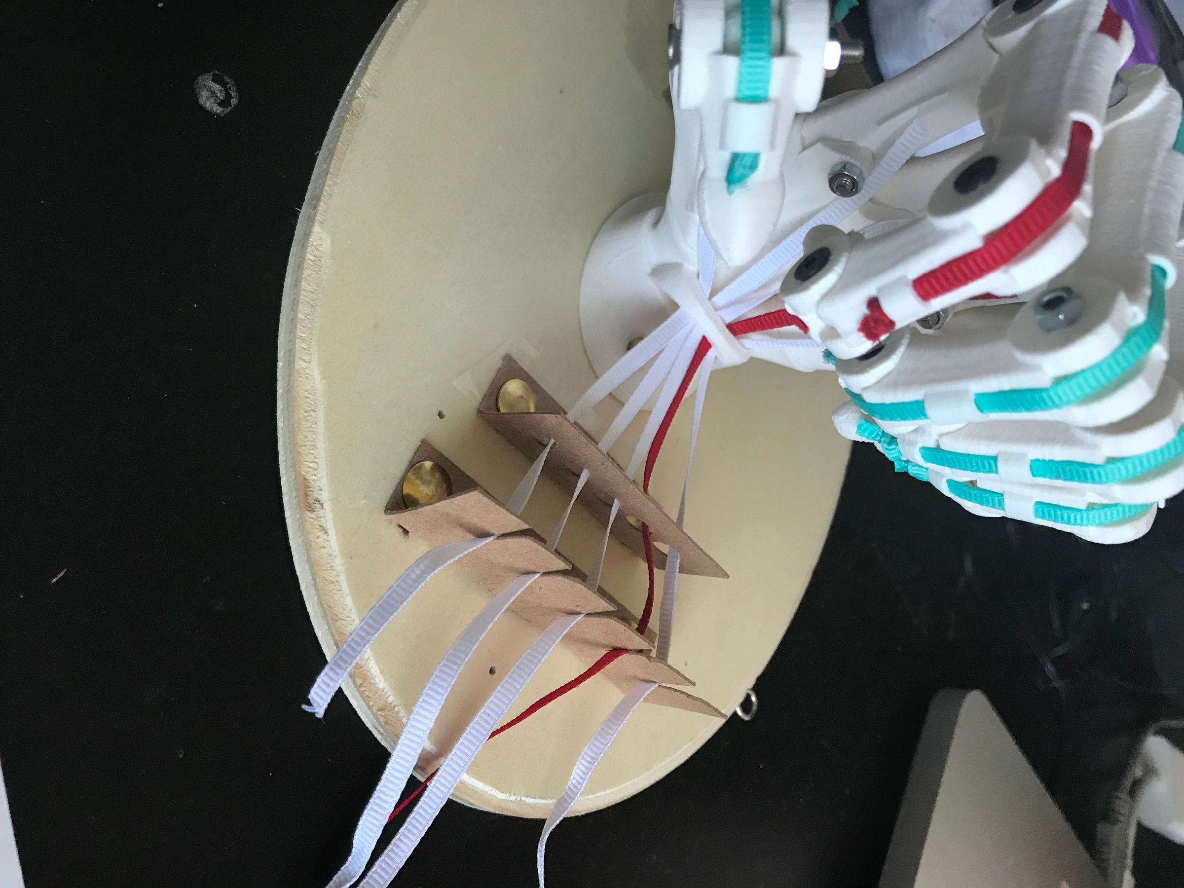 3D Printed Bionic Hand Skeleton : 8 Steps (with Pictures) - Instructables