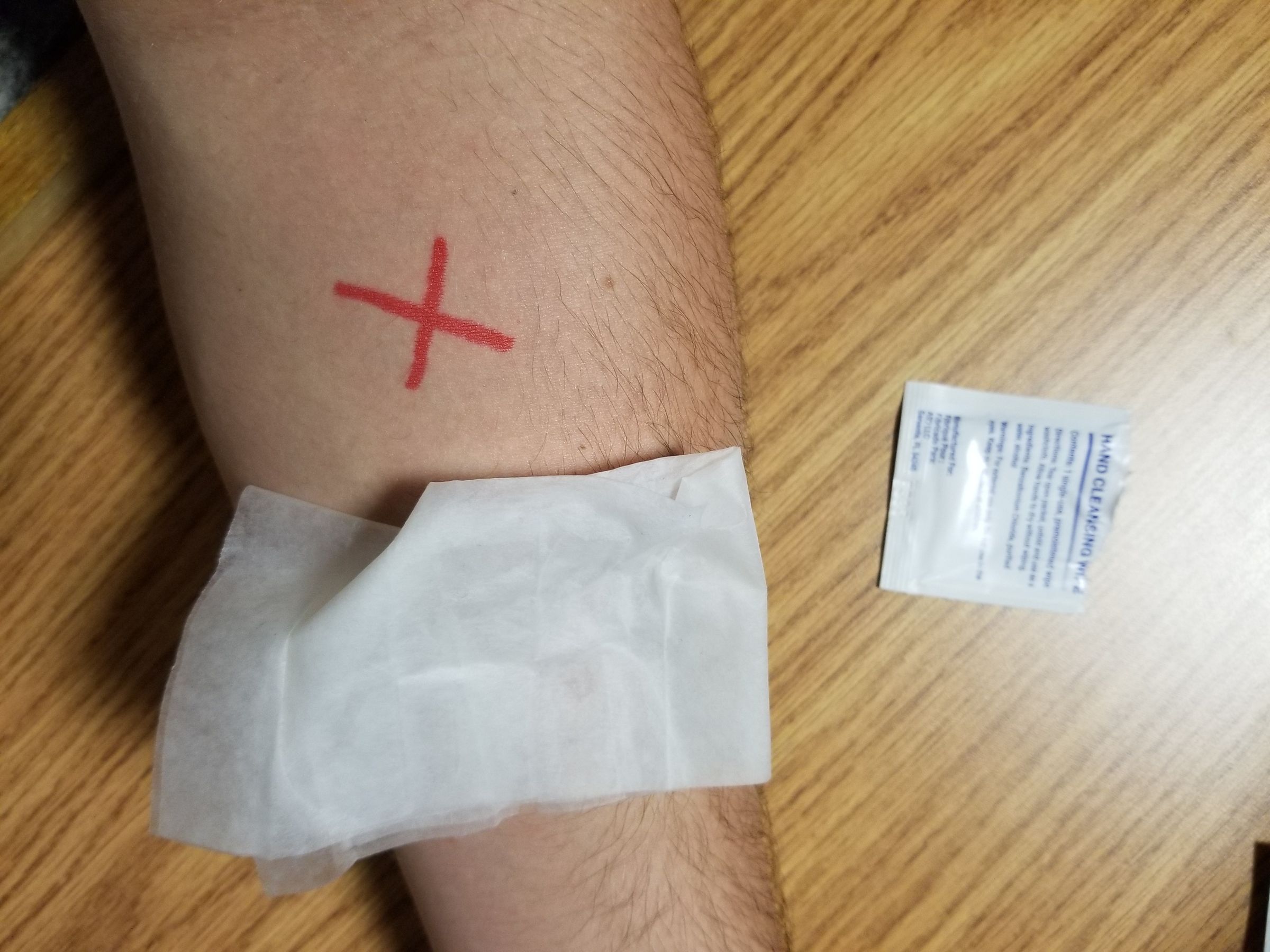 How to Bandage Your Own Wound : 8 Steps - Instructables