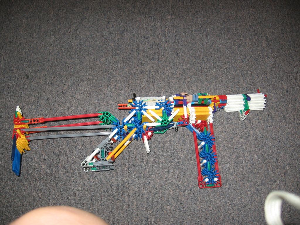 Knex MP 40 : 8 Steps - Instructables