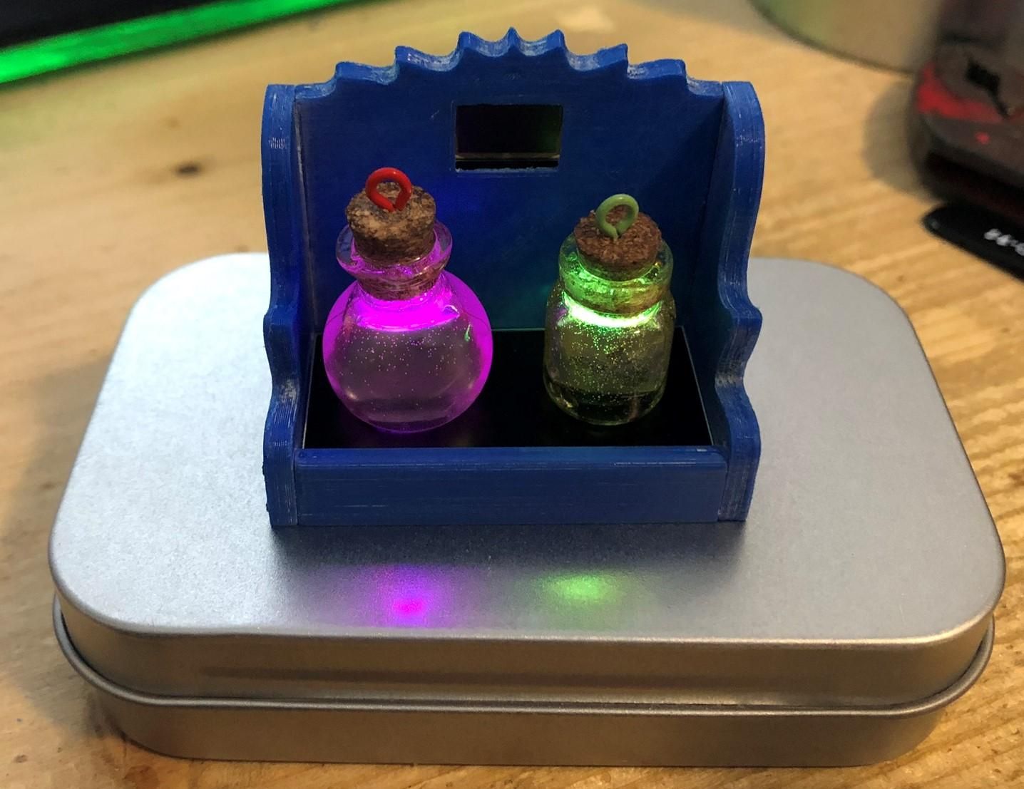 Colerful Battery Powered Mini Potion Pendant With Charging Shelf : 5 ...