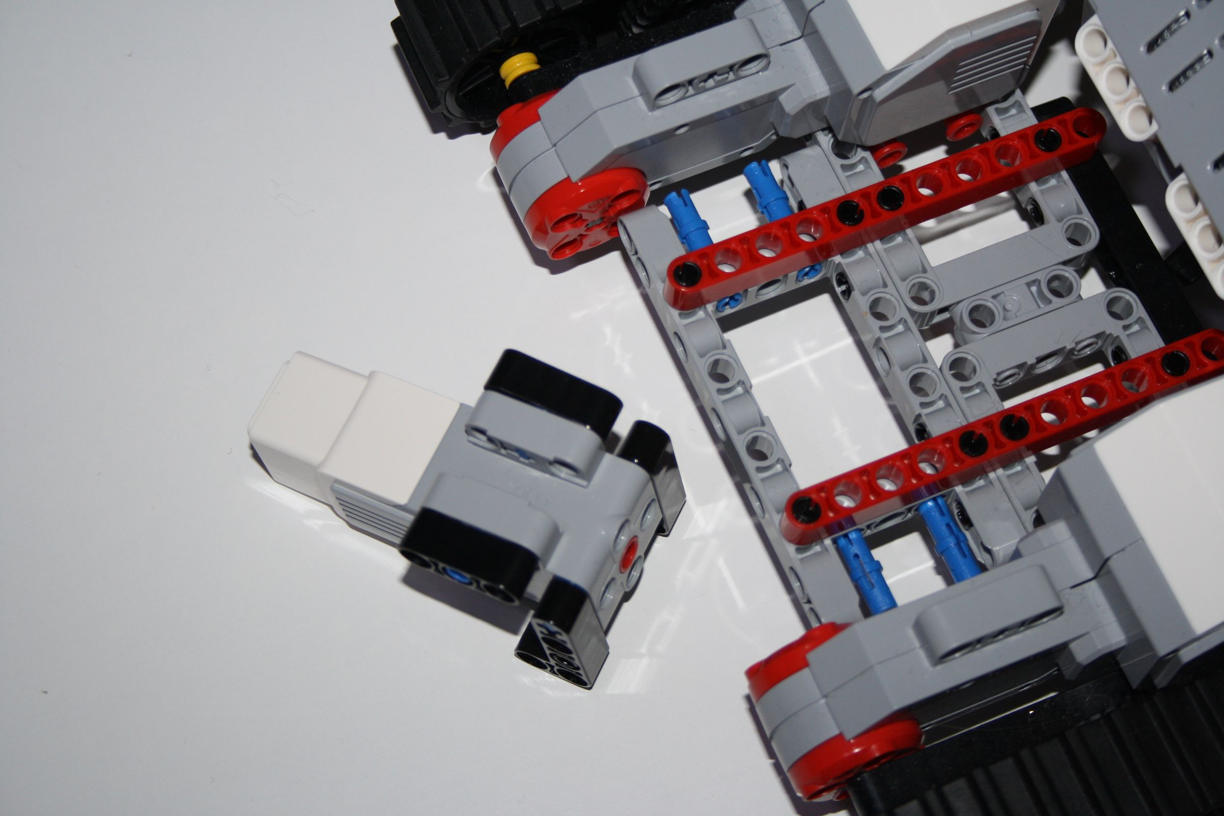 Lego Ev3 Build for Learning Programing and Robotics : 9 Steps - Instructables