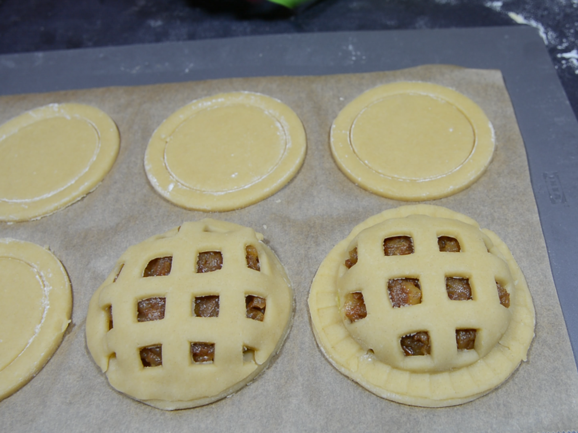 Mini Apple Pies Made With 3D Printed Lattice Cutter : 10 Steps (with ...