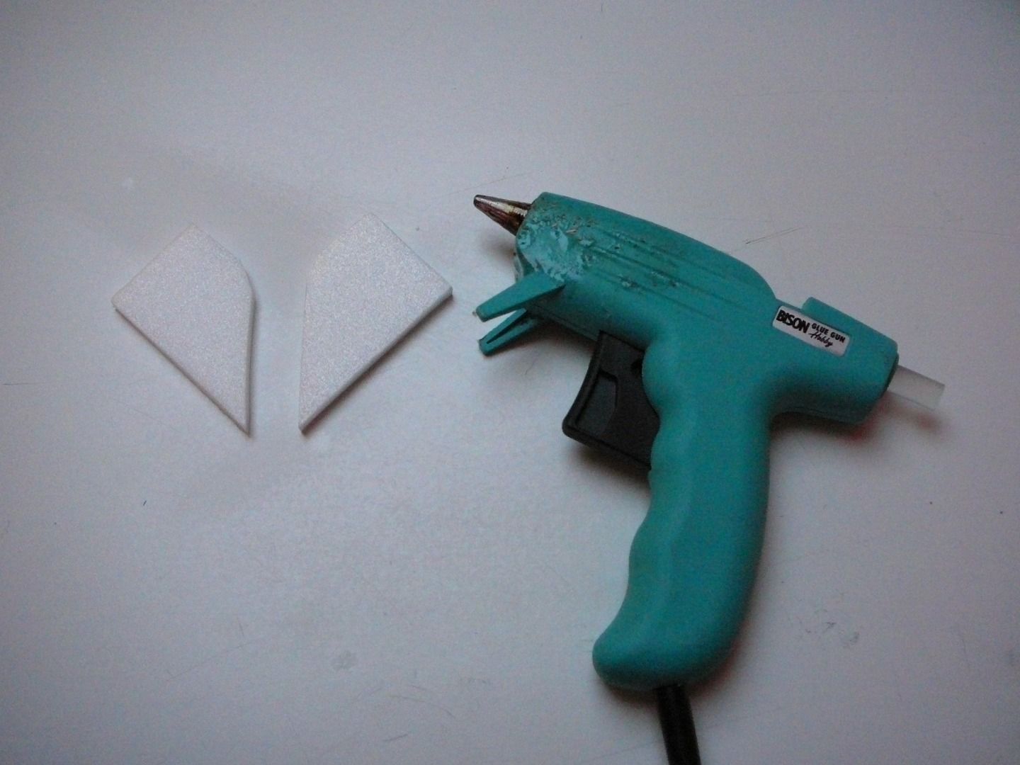 RC Pen-triangle Ruler Plane : 6 Steps (with Pictures) - Instructables