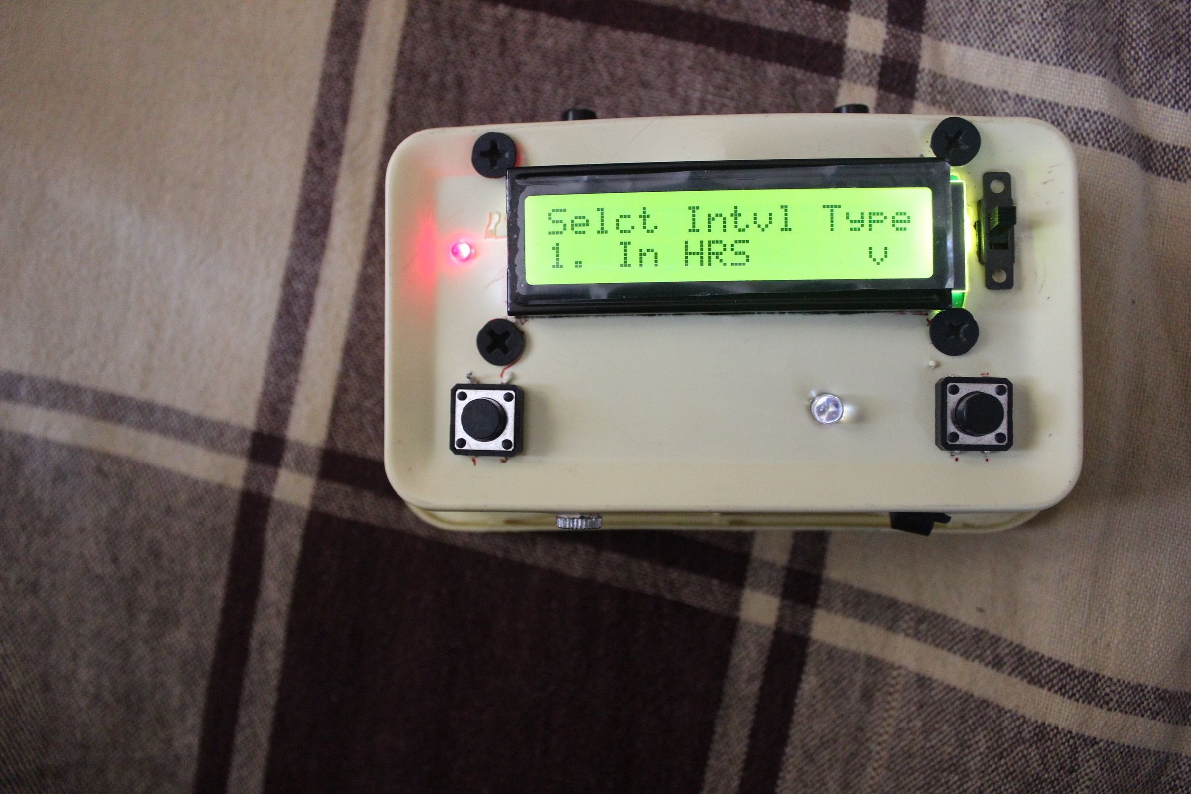 DIY Intervalometer for Canon DLSRs : 4 Steps - Instructables